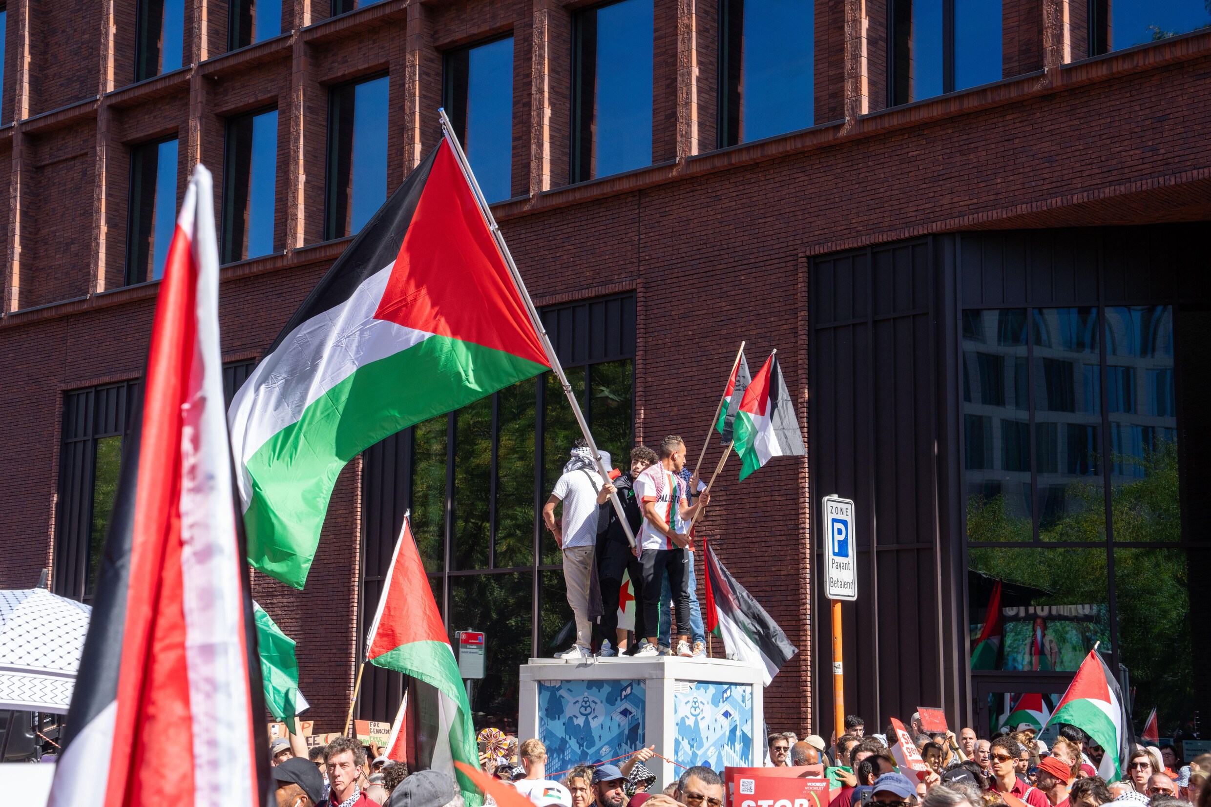 Live - Midden-Oosten. Hamas meldt vijf doden, onder wie zoon van kopstuk • VS wisten van ...