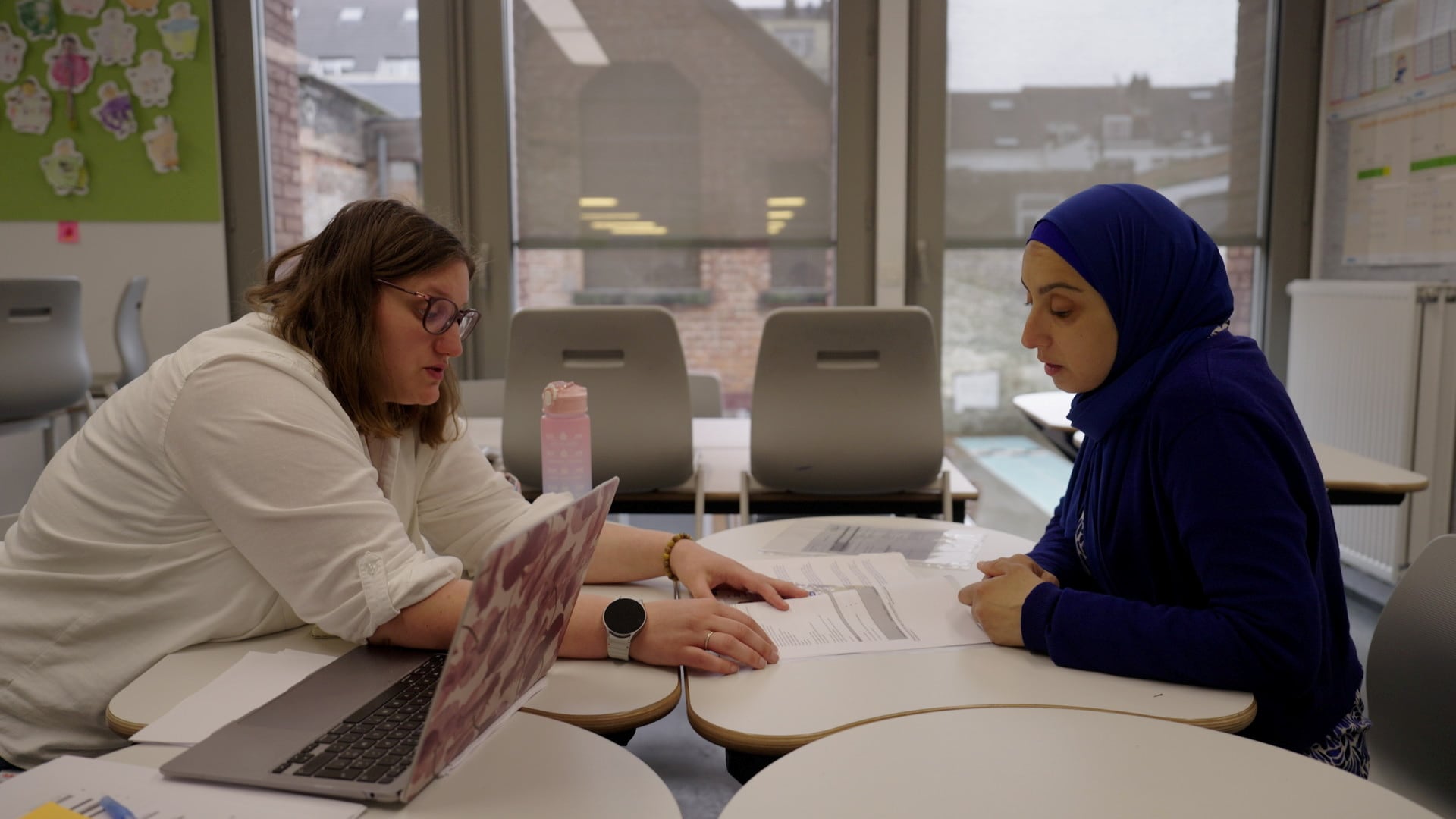 ‘Basisschool Balder’: pijnlijk toekijken hoe deze kinderen opgeleid ...