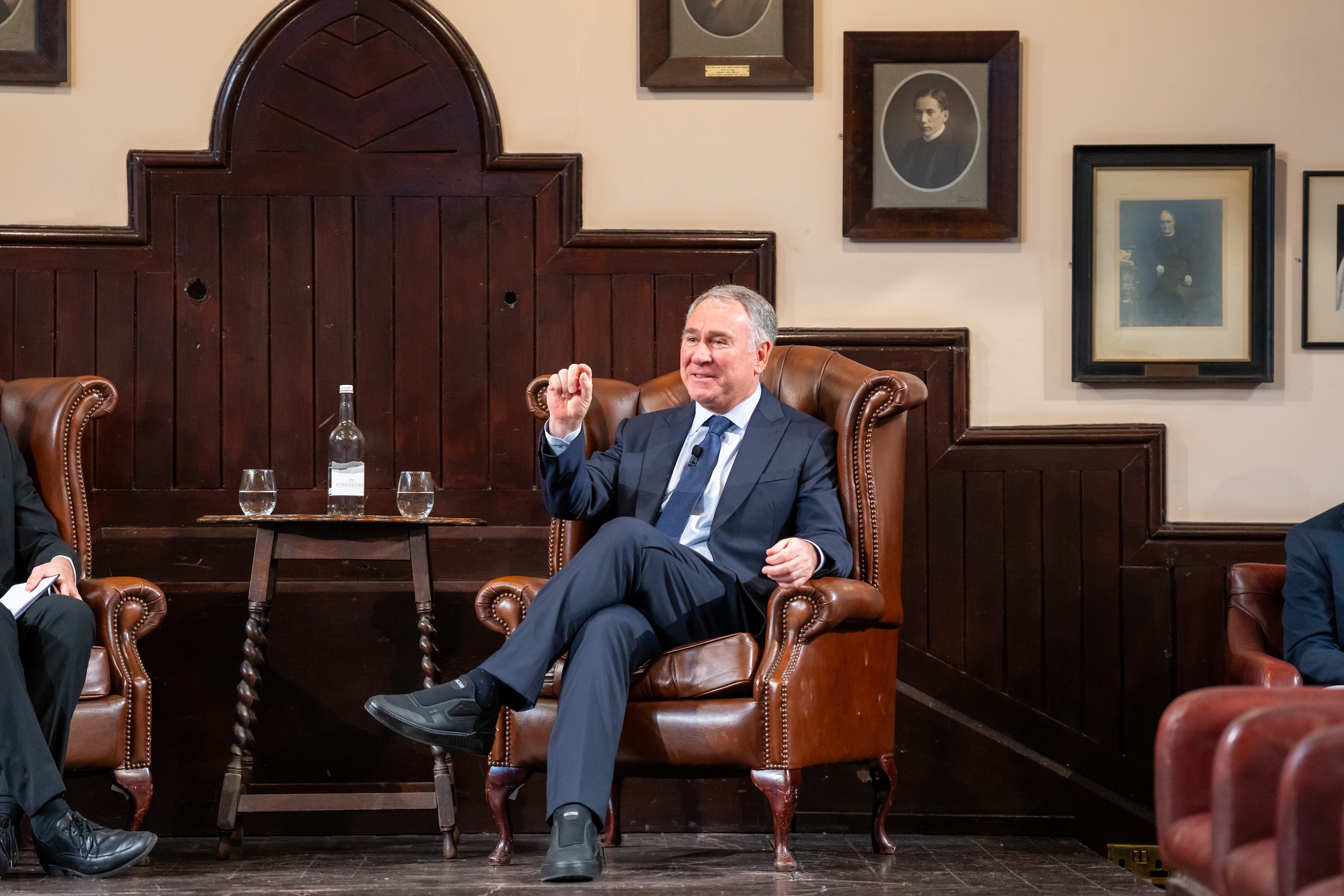 Zeldzame kritiek uit zakenwereld: waarom miljardair Ken Griffin het ...