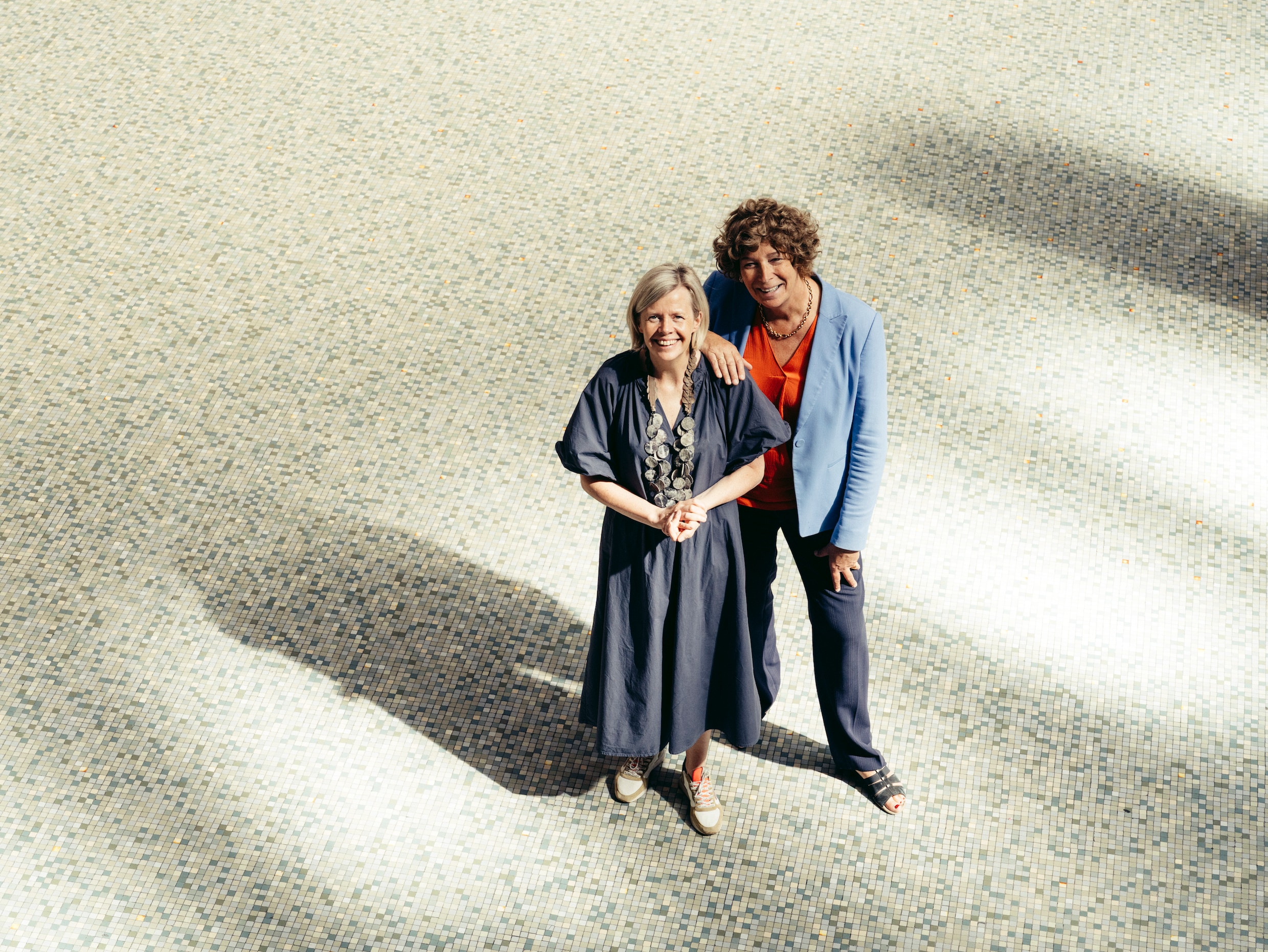 ‘Veel masterthesissen worden vandaag door AI geschreven’: rectoren Severine Vermeire en Petra De ...