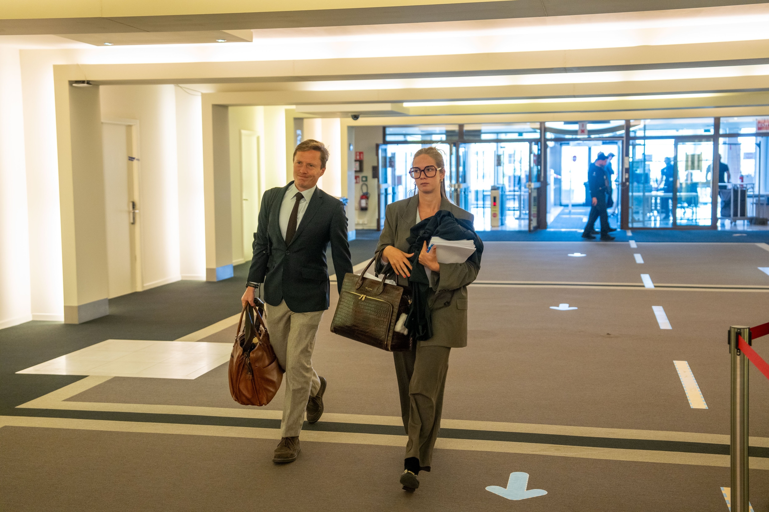 Tumult op proces rond drugskoning Flor Bressers: voorzitter laat twee ...