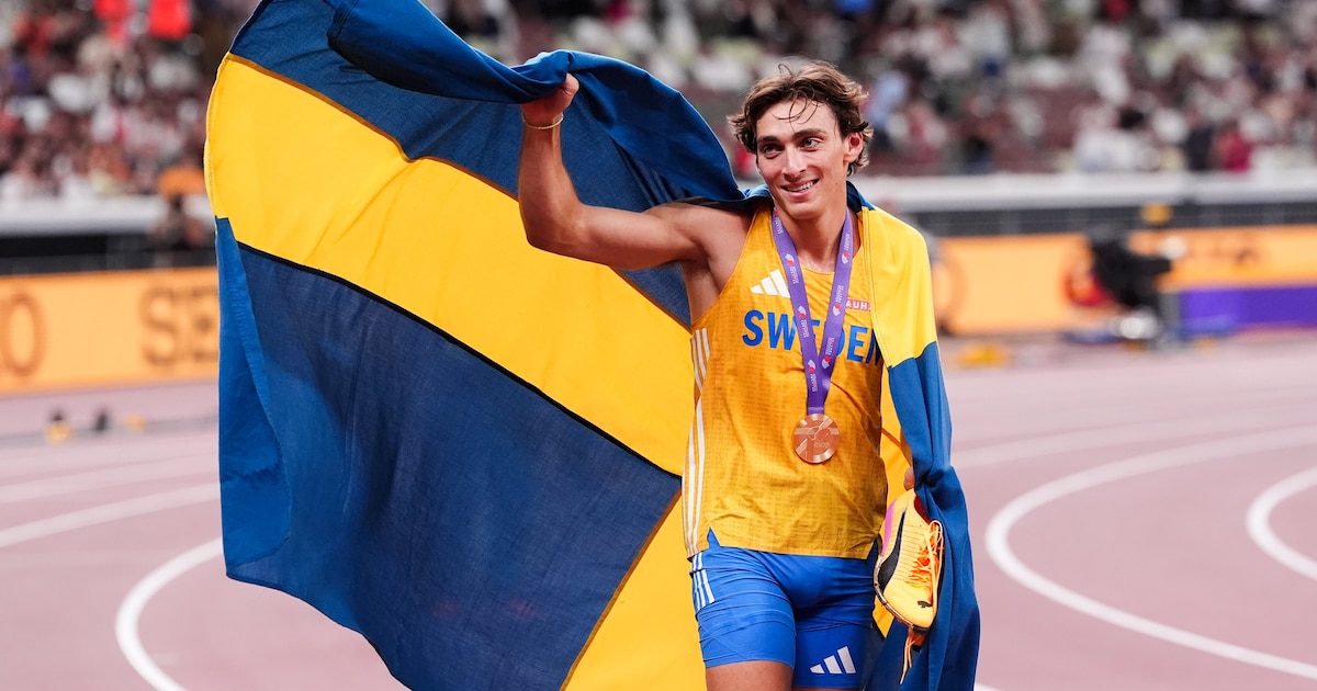 Mondo Duplantis verbetert voor de vierde keer dit jaar het wereldrecord ...