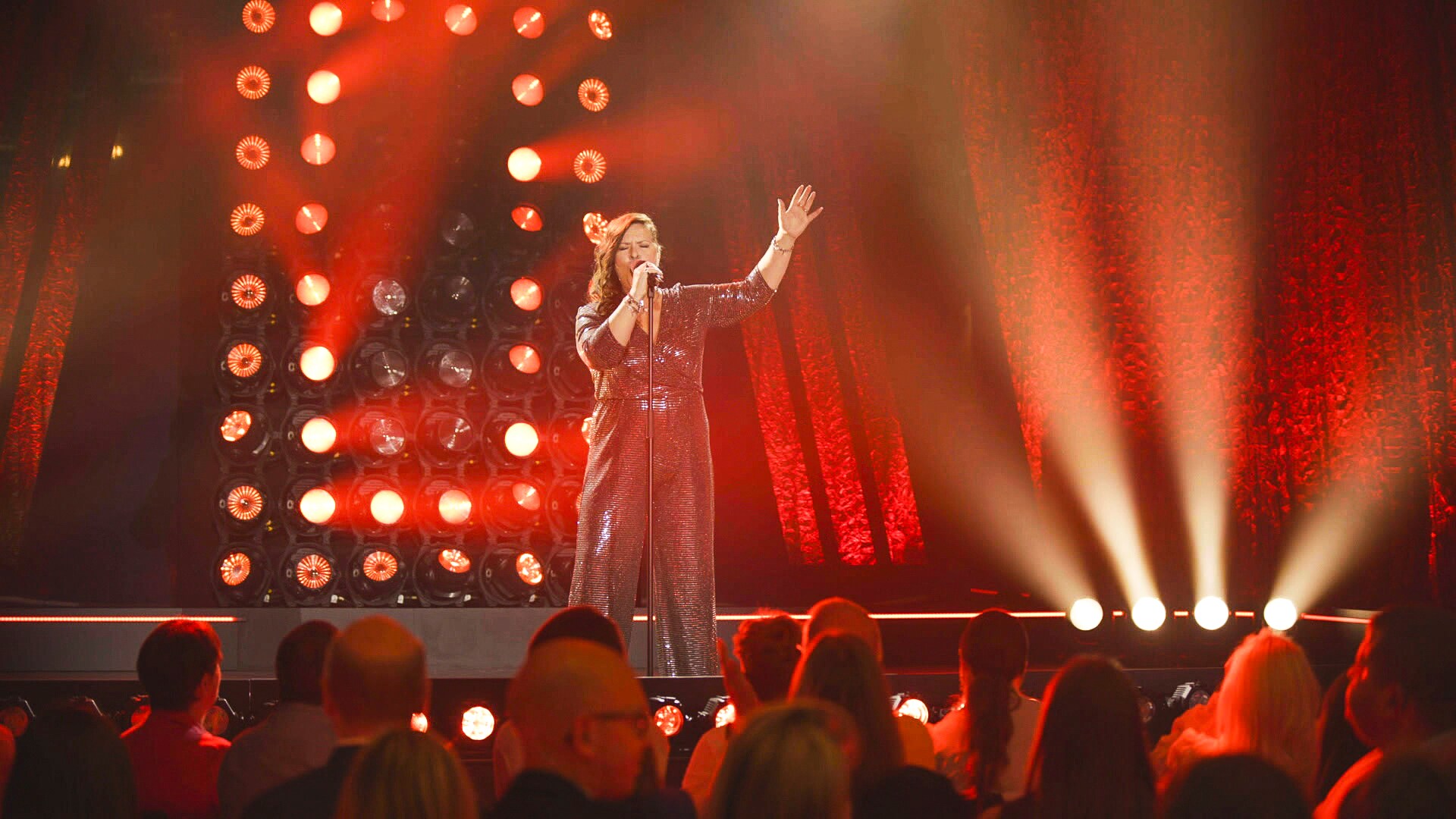 De finale van ‘Sing Again’ of Rowan Atkinson als Johnny English: dit ...