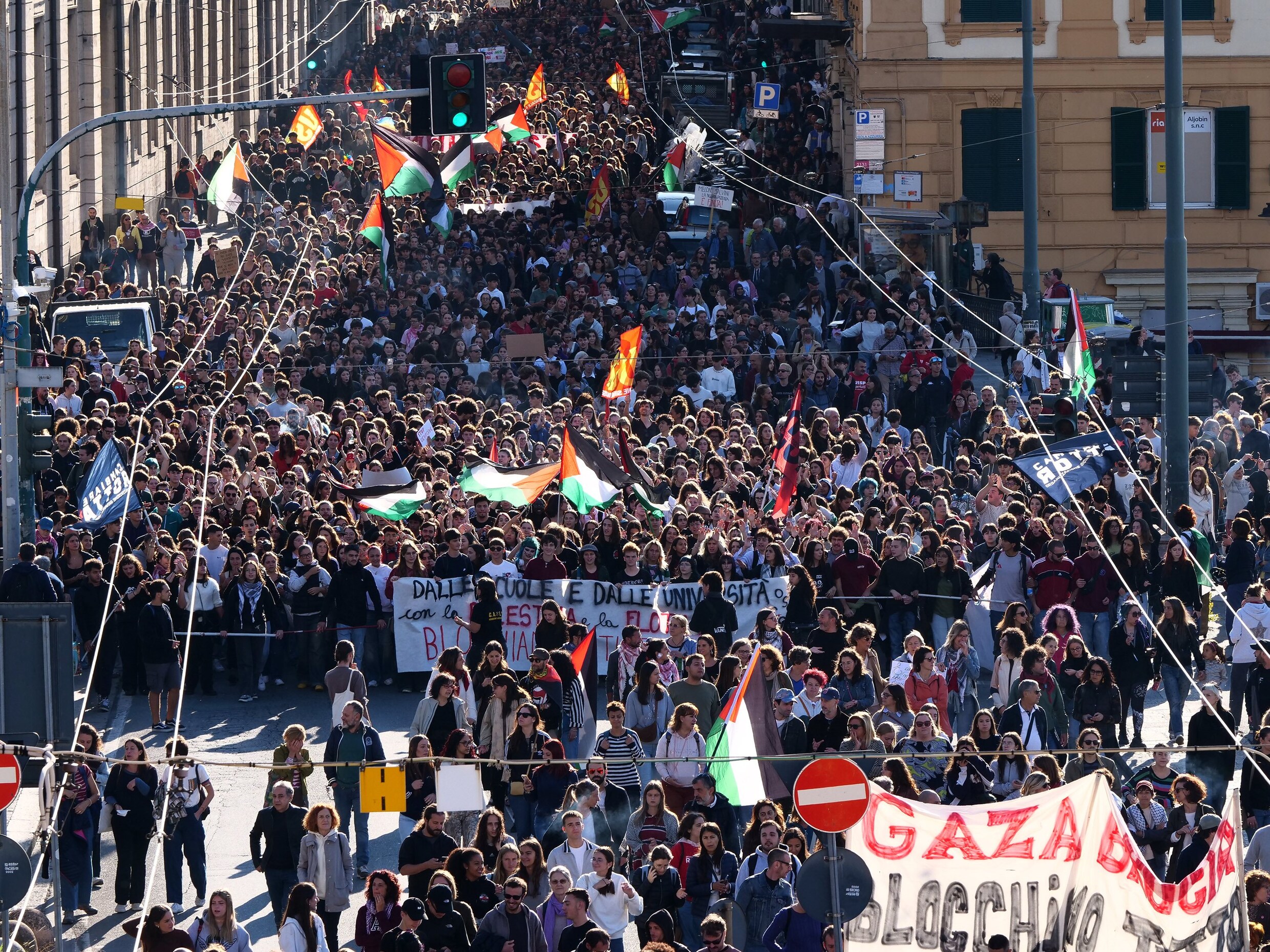 Live - Midden-Oosten. Israël blokkeert medische hulp voor pasgeboren ...