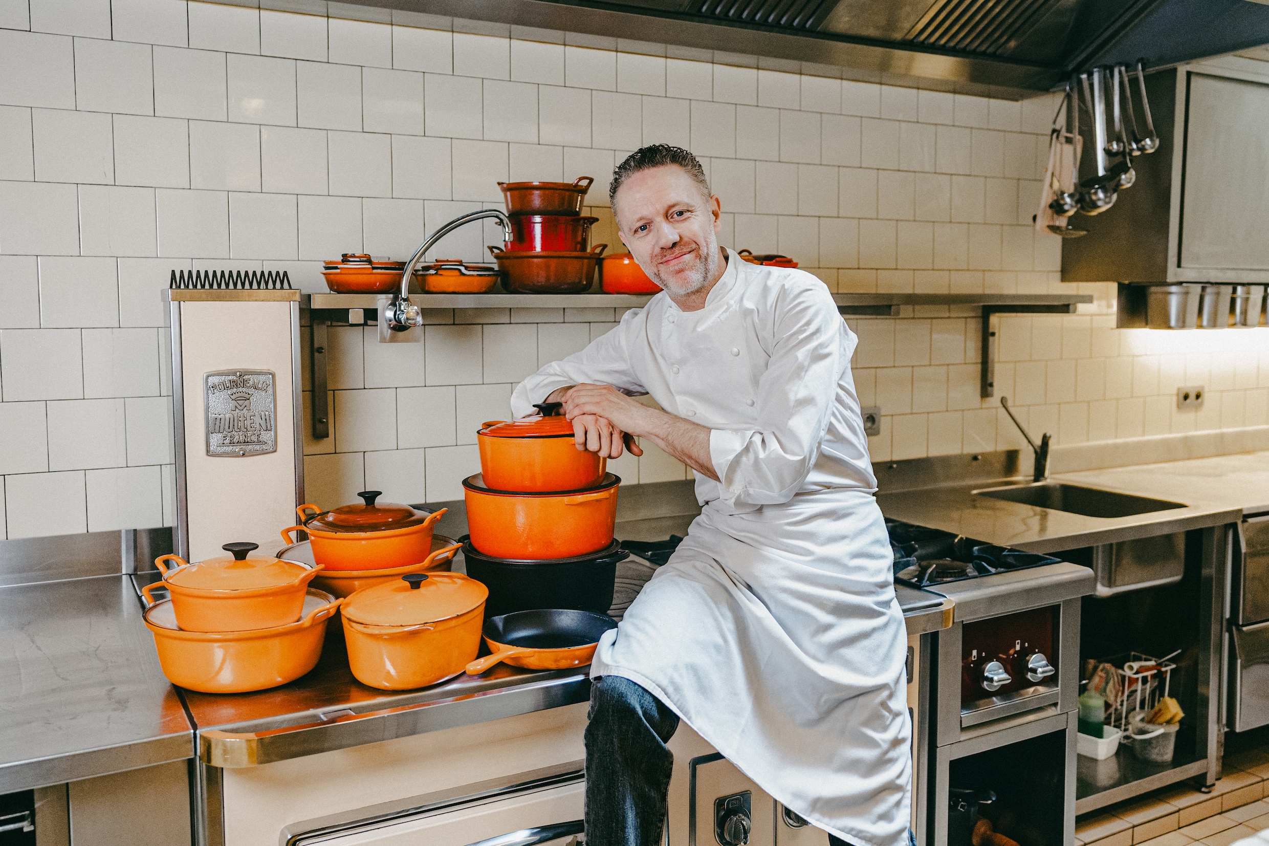 Le Creuset is al 100 jaar hot: hoe een loodzware pot zo populair werd ...