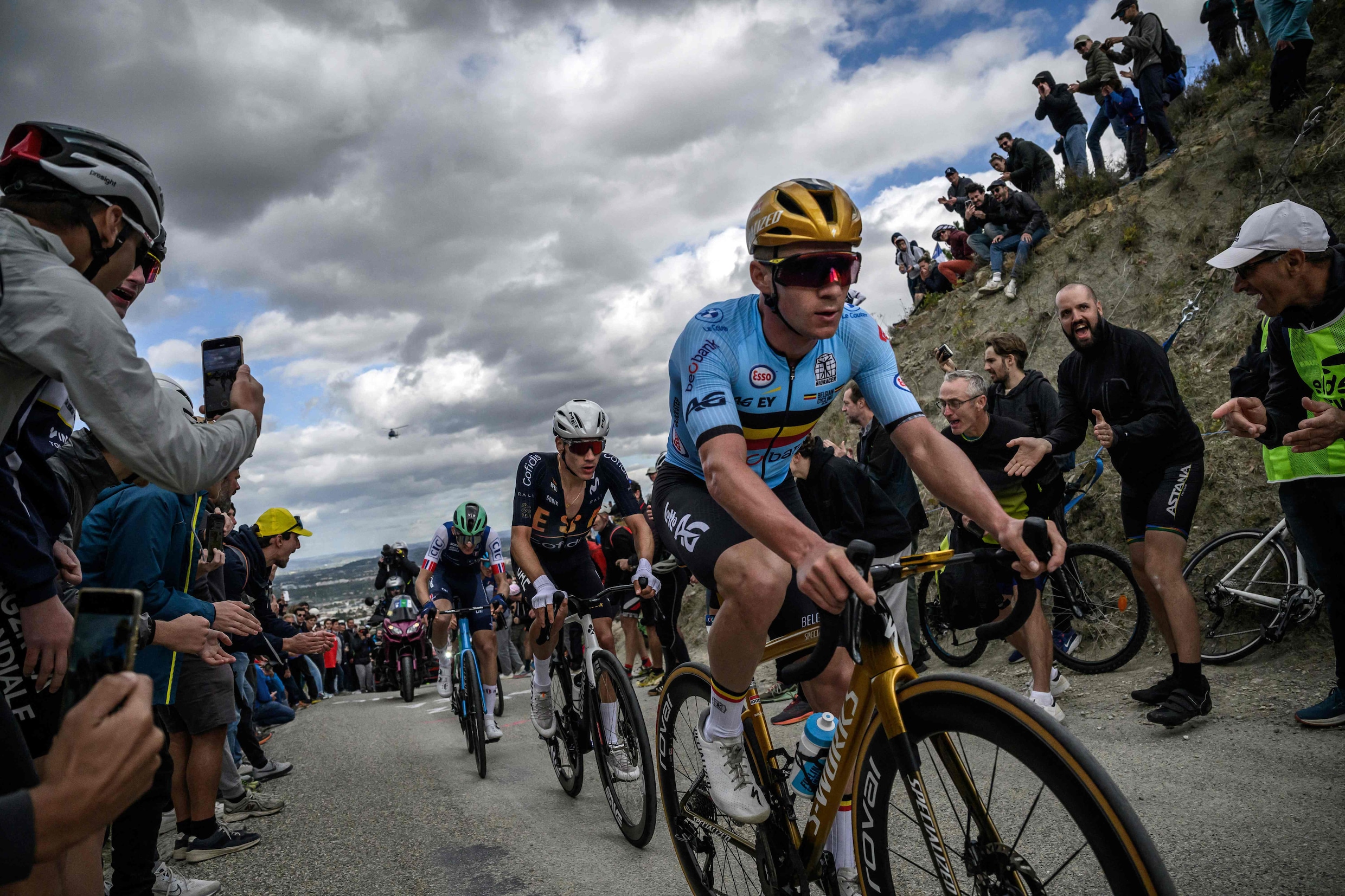 Pogacar verstoort het perfecte plan: ‘Het is het wachten tot Evenepoel ...