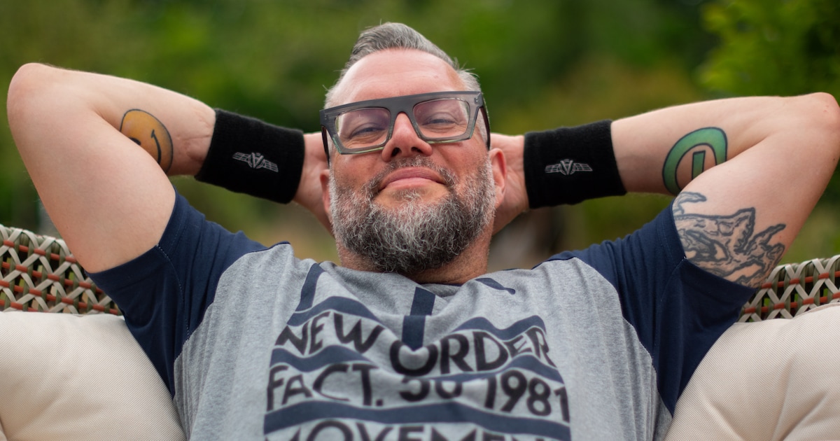 Comedian Alex Agnew voelt zich nergens zo thuis als op het podium van ...