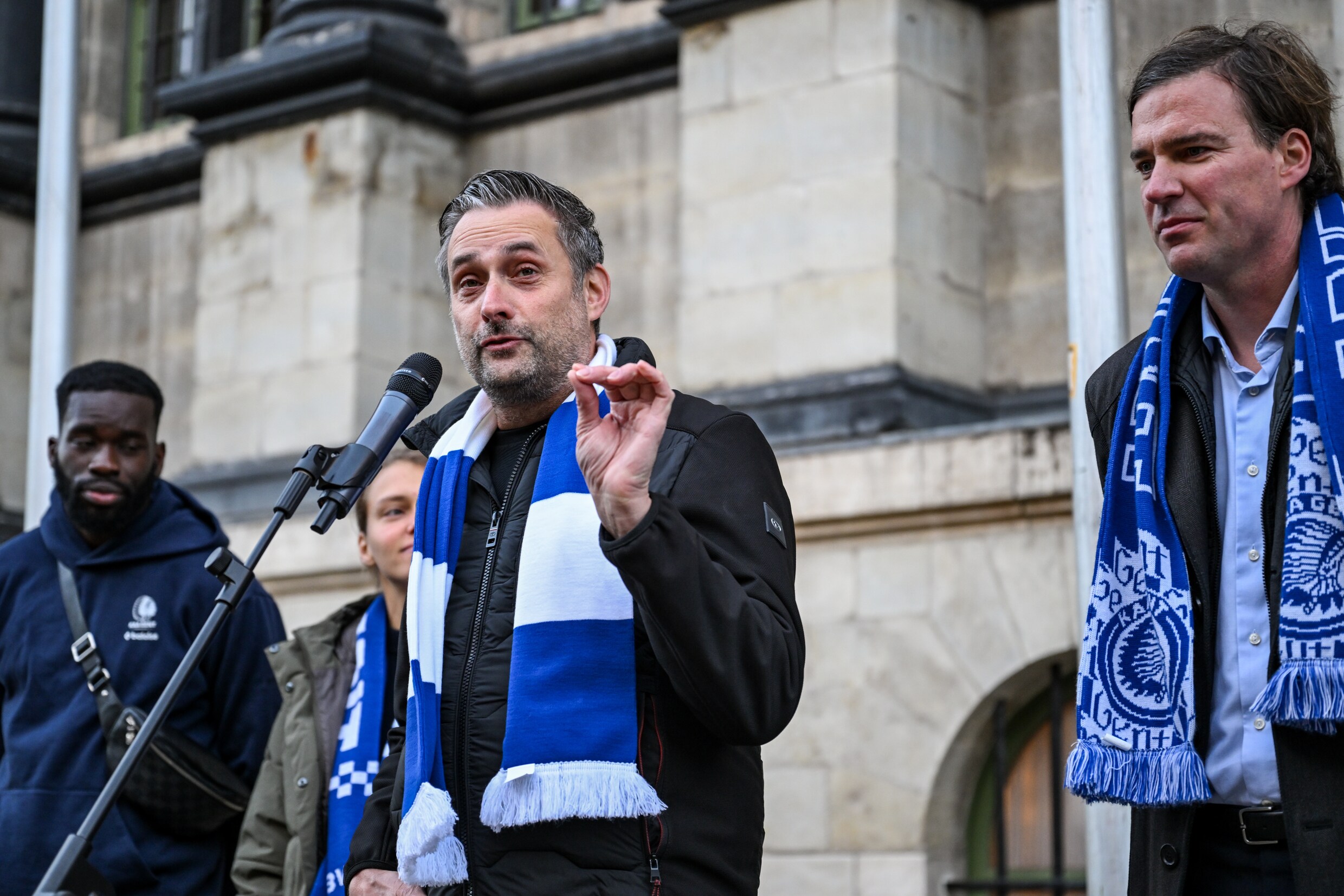 G8 vergadert over competitieformat: AA Gent-eigenaar Sam Baro verzamelt topclubs in zijn ...