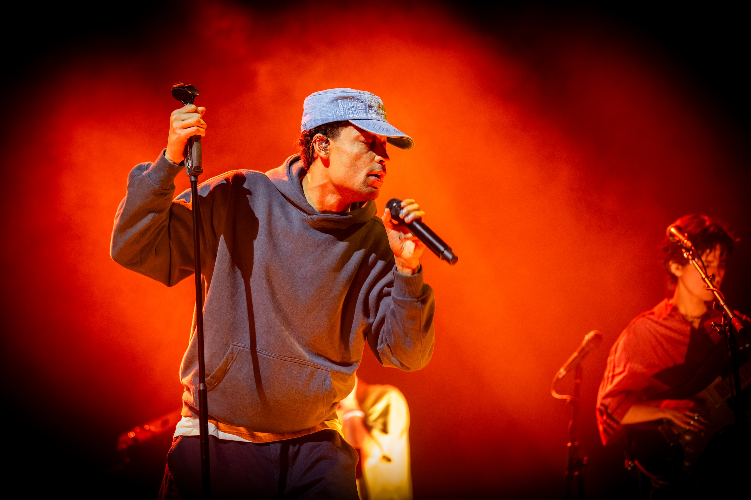 Loyle Carner toonde in Vorst Nationaal waarom hij in Engeland al lang ...
