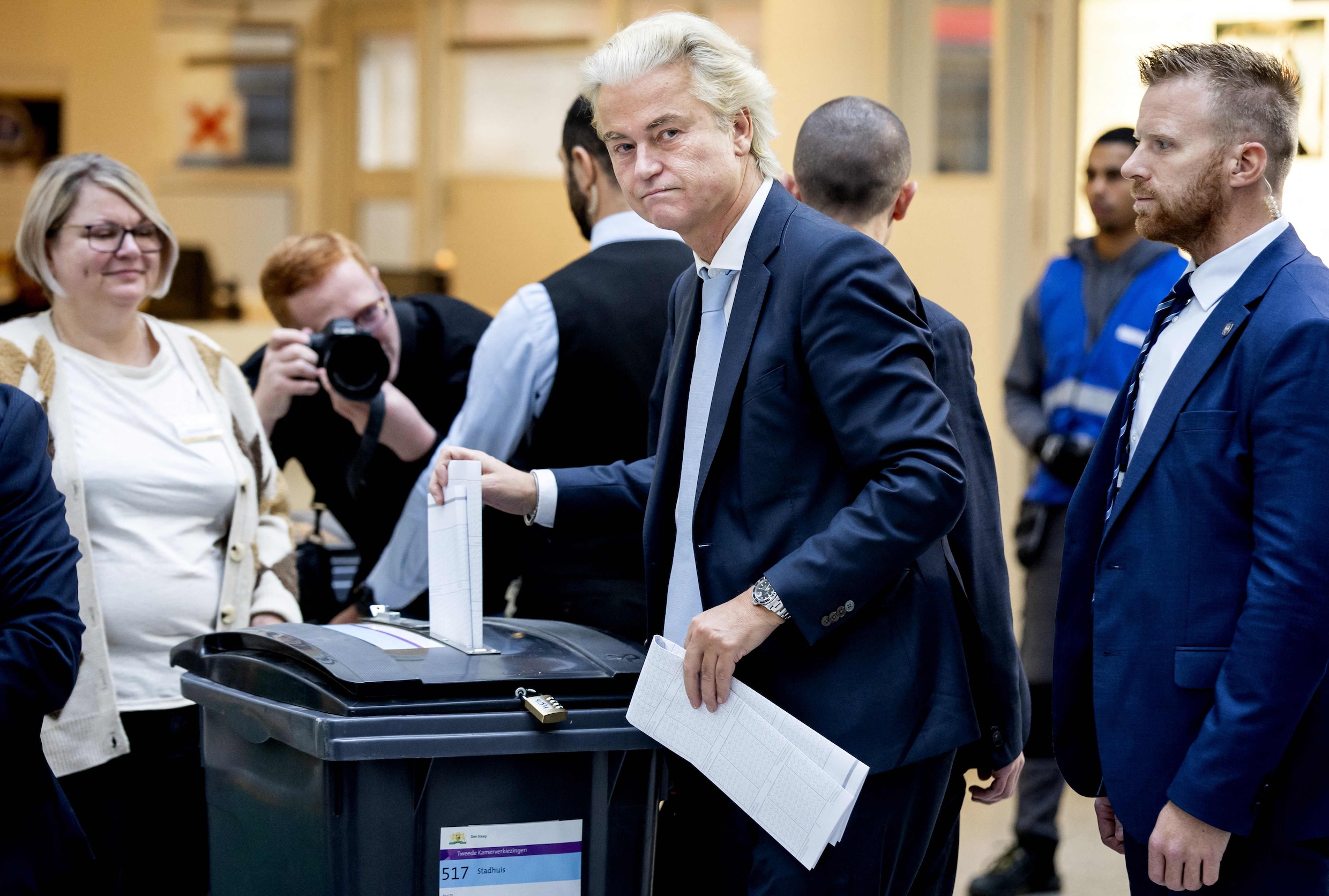 En plots zitten de toppers op een zakdoek bij elkaar: finale peilingen ...