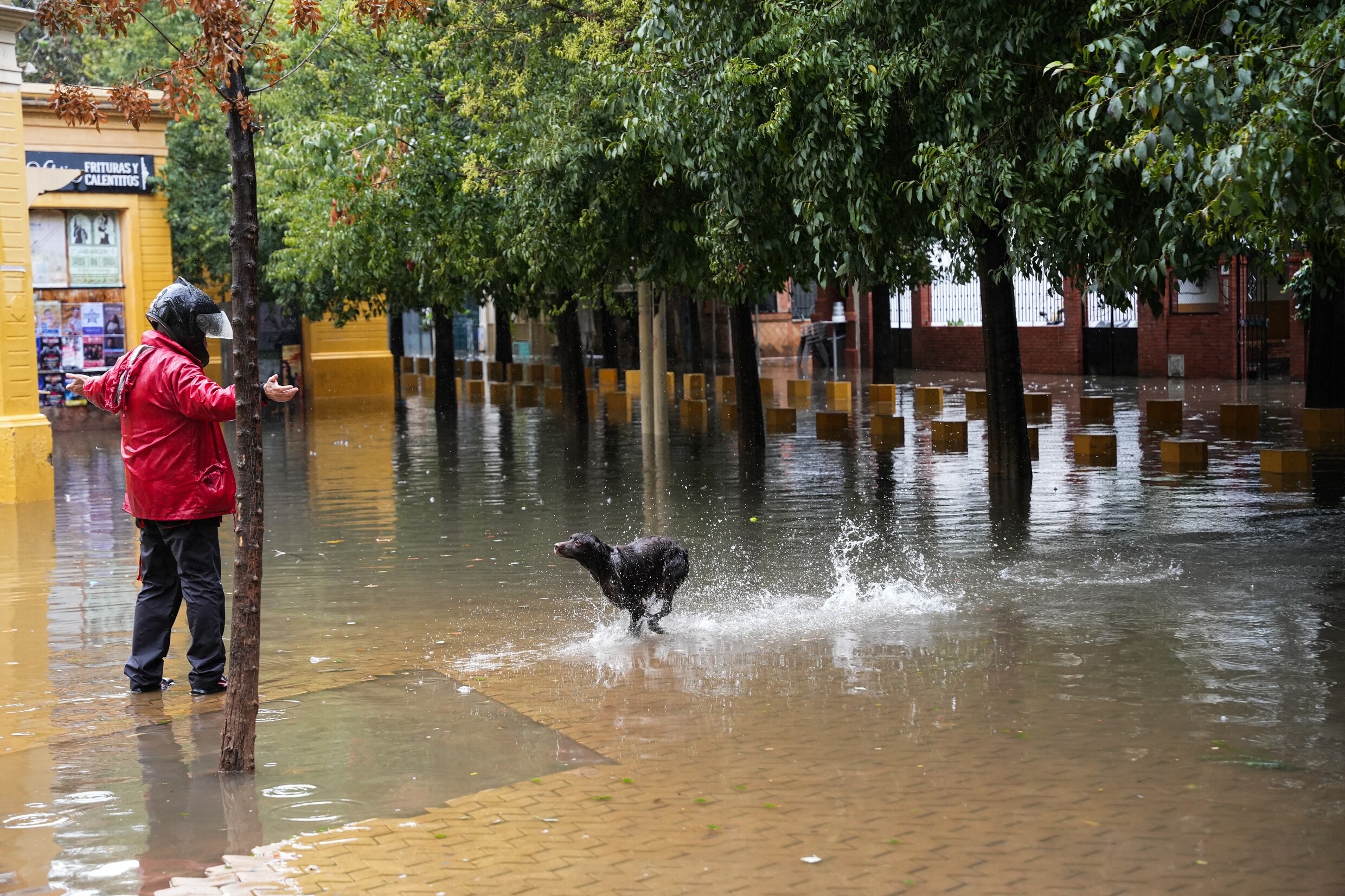 Exact 1 jaar na overstromingen in Valencia wordt zuiden van Spanje ...