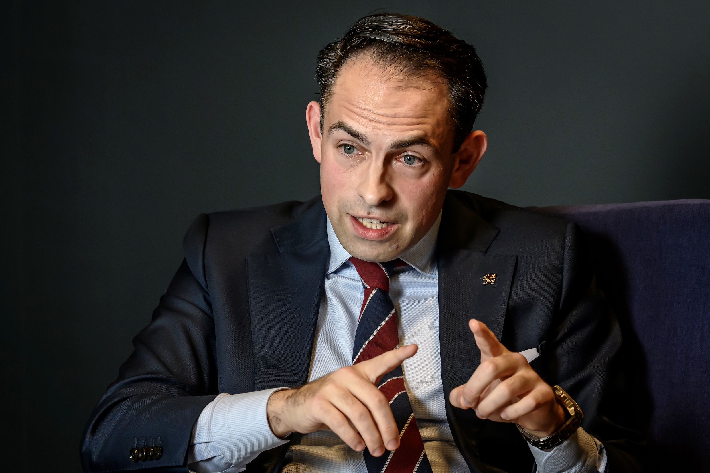 ‘Een vrouw met een hoofddoek kan perfect Vlaming zijn, ook al vind ik ...