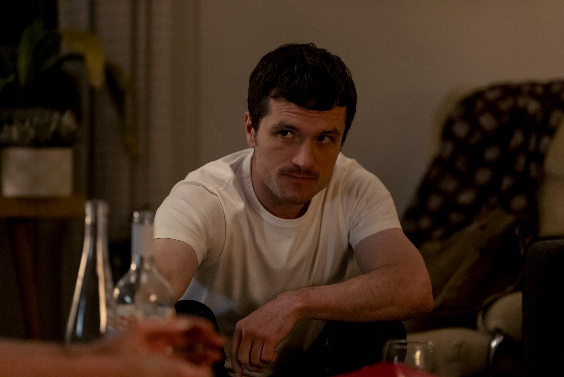 Waarom de saaiste man in ‘I Love LA’ stiekem het beste personage is ...