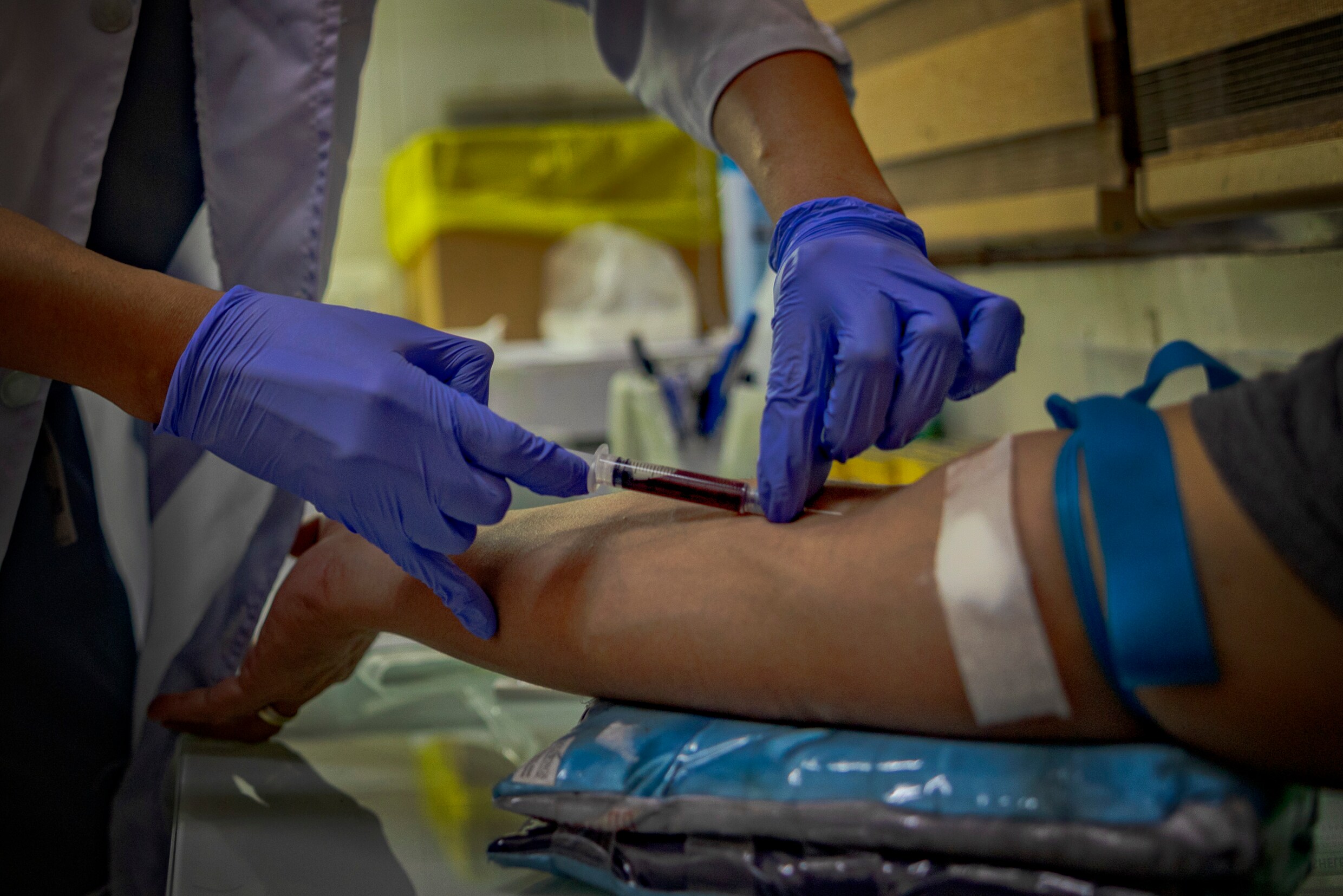 ‘Het is zorgwekkend dat we de epidemie in België niet onder controle ...
