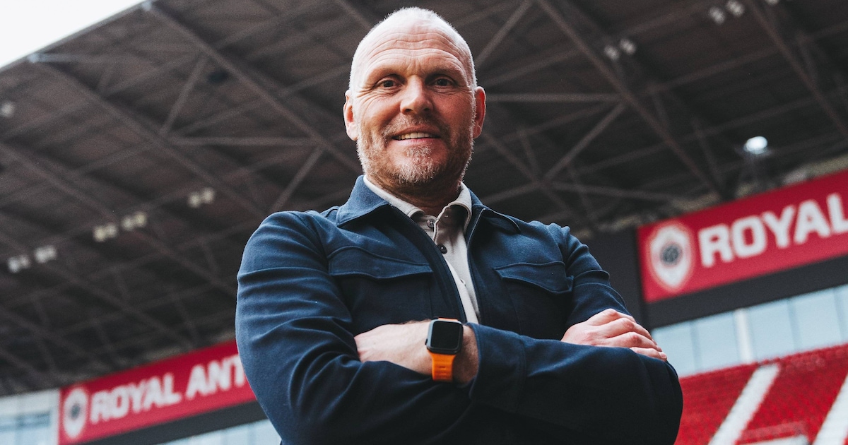 Joseph Oosting wordt nieuwe coach Royal Antwerp FC | De Morgen