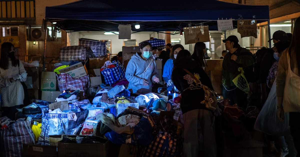 Duizenden Hongkongse vrijwilligers kwamen in actie na brand, maar worden nu verzocht de hulp te ...