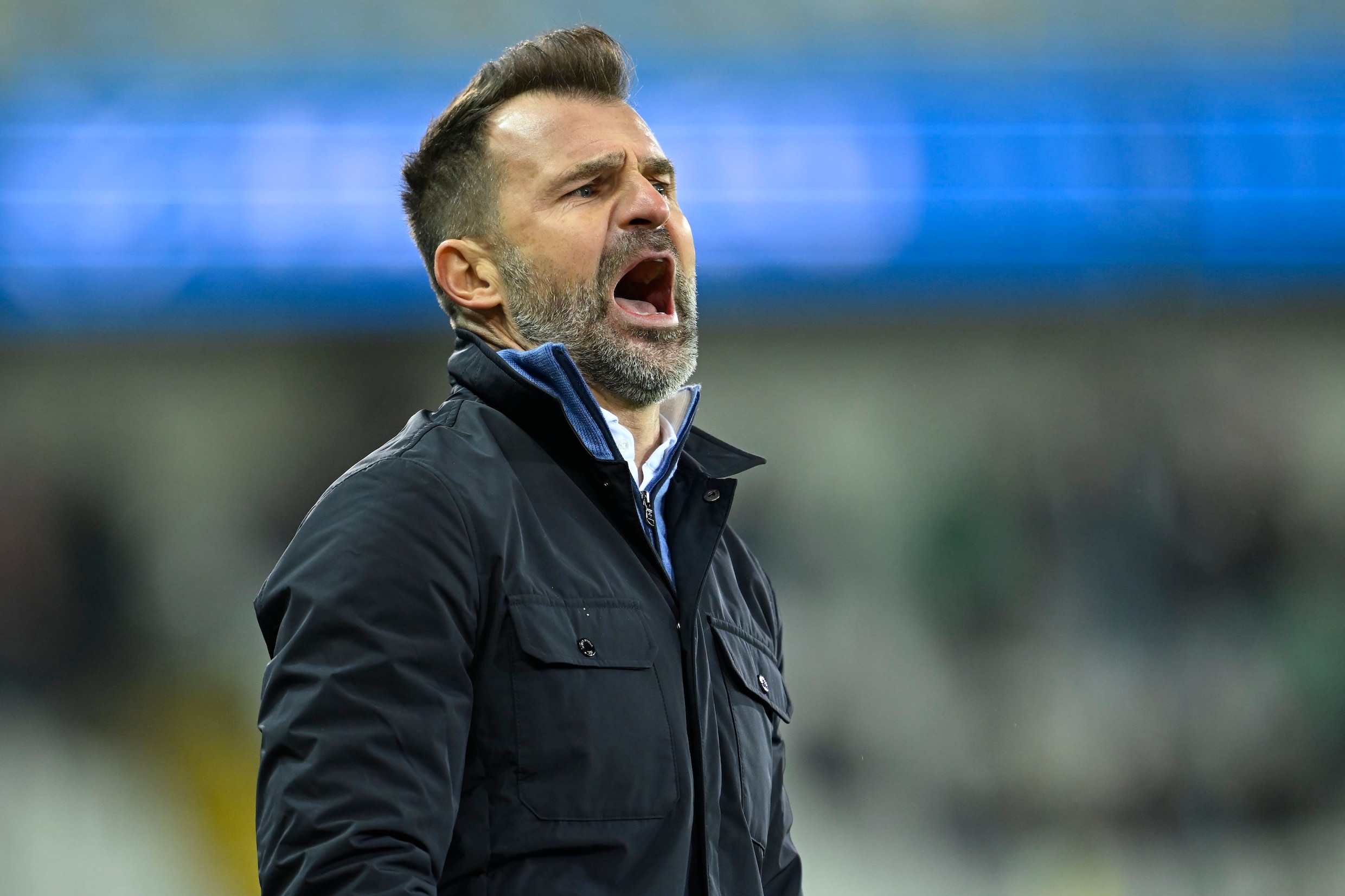 Club Brugge ontslaat trainer Nicky Hayen en haalt Ivan Leko weg bij AA ...