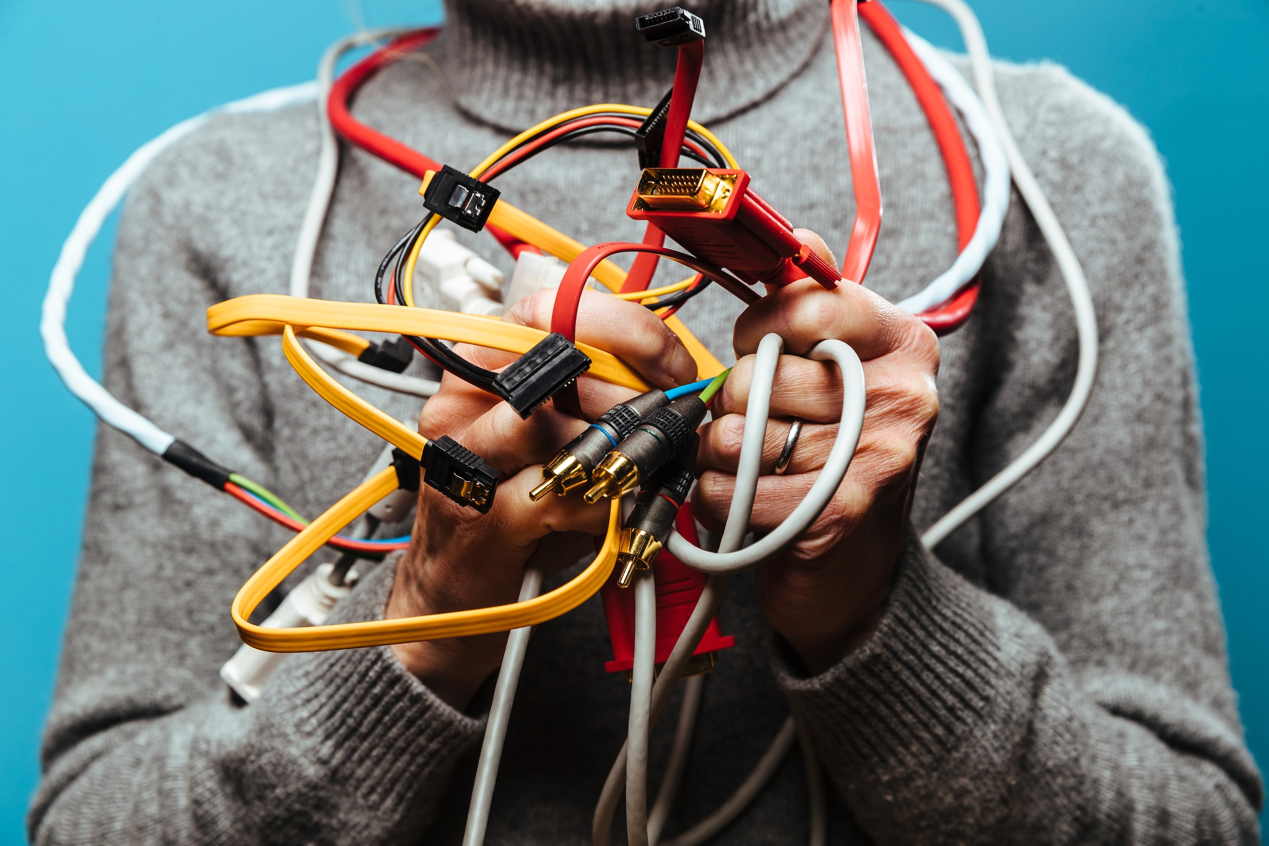 Kabel of geen kabel: hoe duurzaam zijn draadloze apparaten? | De Morgen