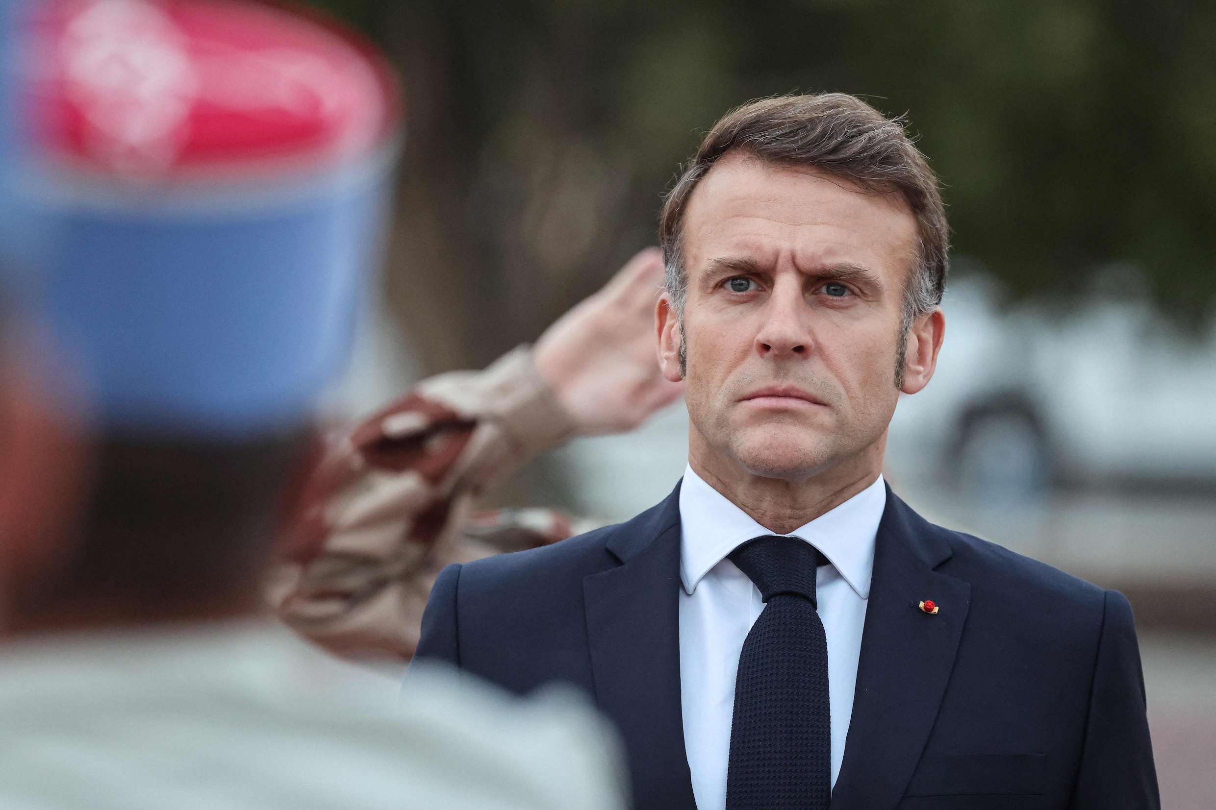 Zorgt verguisde Franse president Macron voor doorbraak in gesprekken ...