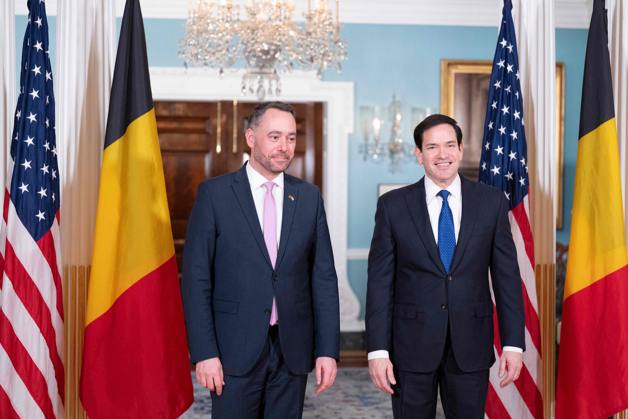 Live - Protesten in Minnesota hervatten na dodelijke ICE-schietpartij ...