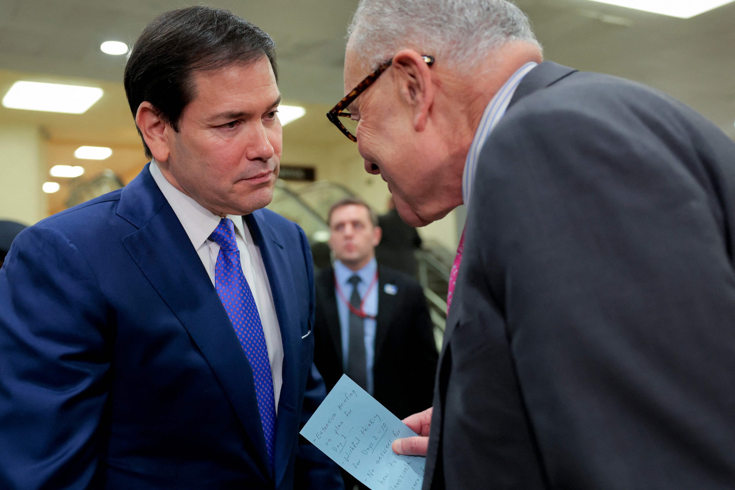 Live - Venezuela laat ‘aanzienlijk aantal’ politieke gevangenen vrij ...