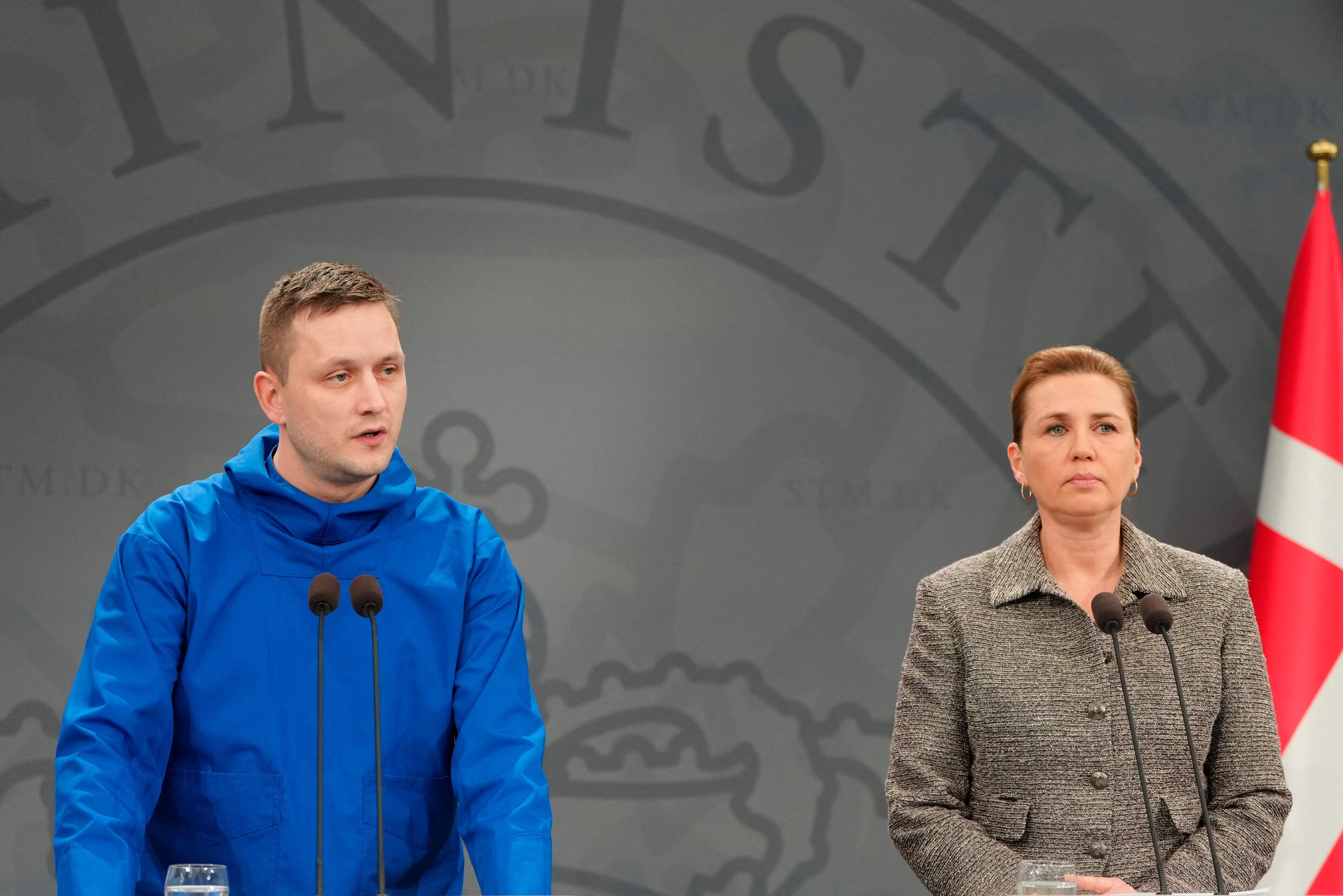 Live - ‘Amerikaanse justitie start onderzoek naar gouverneur Tim Walz ...