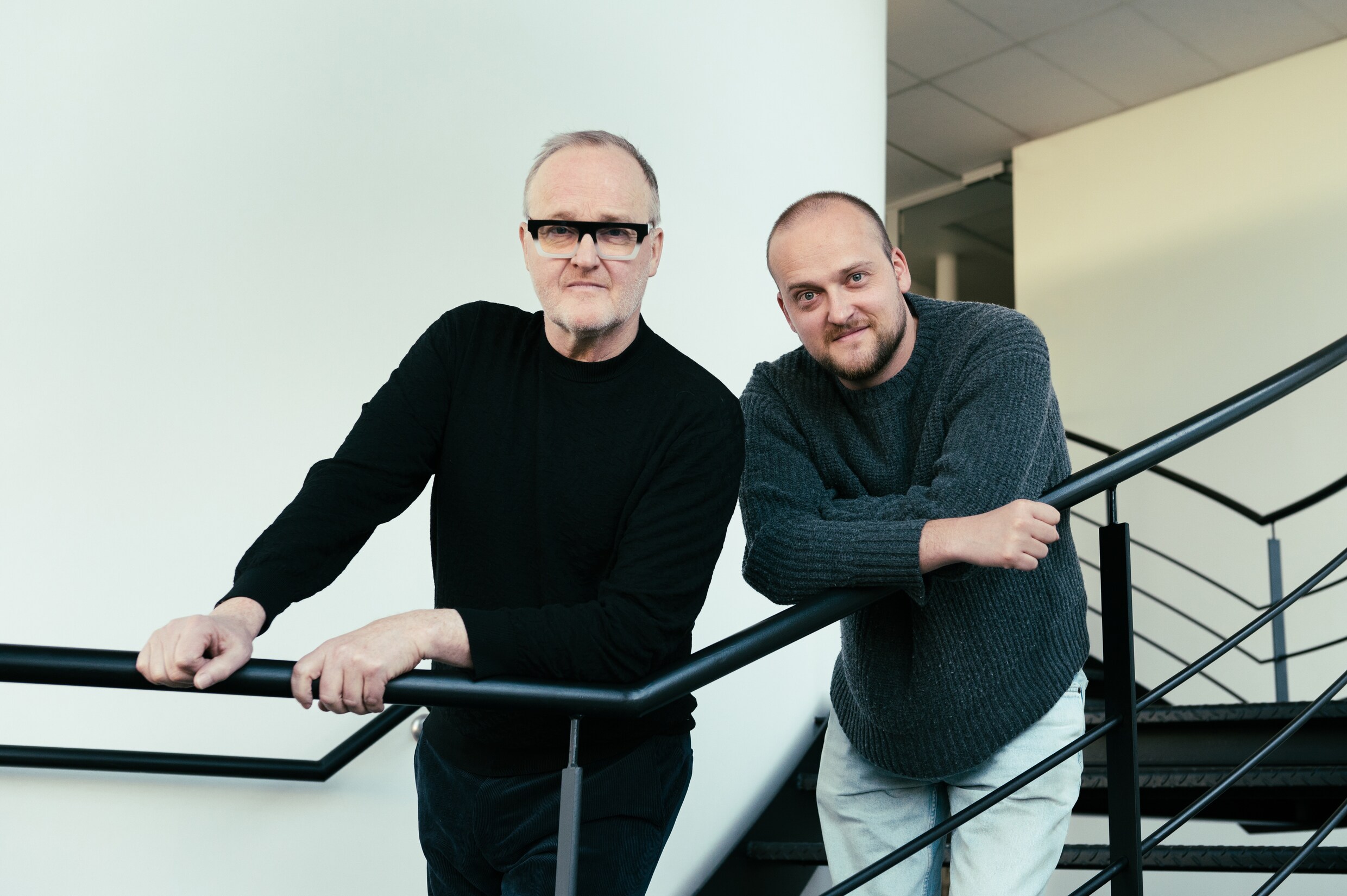 Acteurs Peter en Louis Thyssen, vader en zoon: ‘Het is griezelig hoe ...