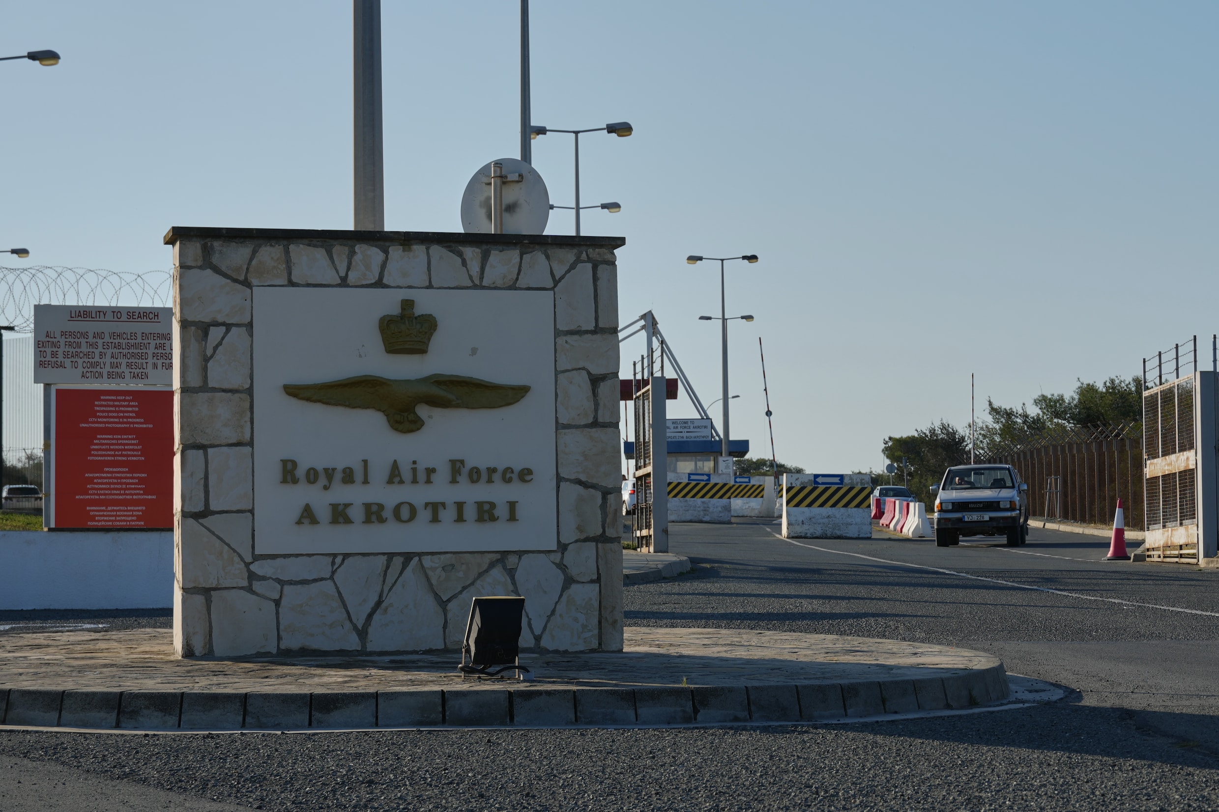 Iraanse drones slaan in op Britse legerbasis in EU-lidstaat Cyprus ...