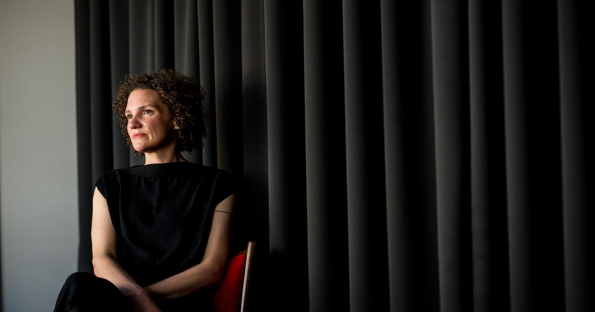 Vlaamse dichteres Sandrine Verstraete wint Herman de Coninckprijs | De ...