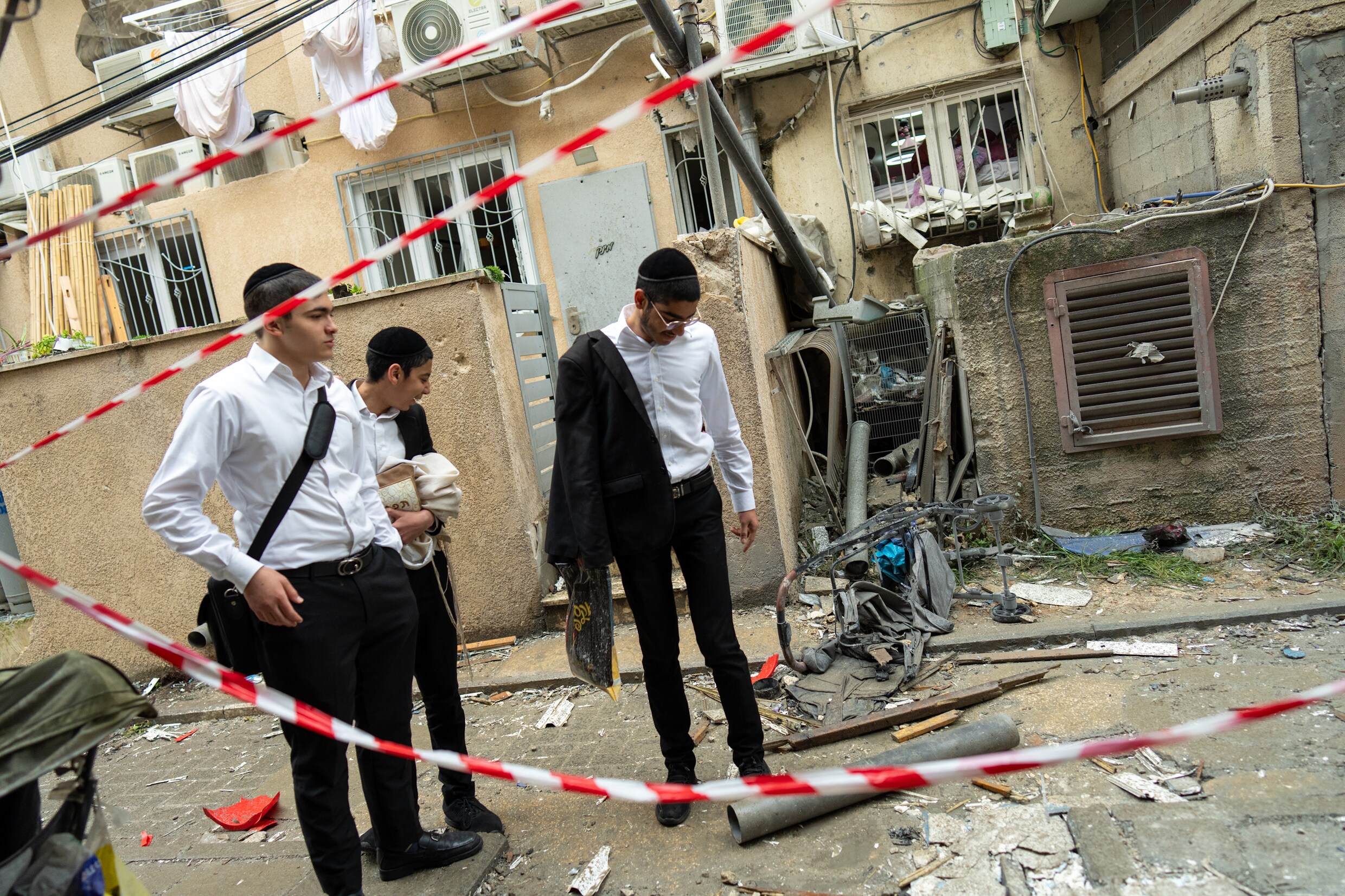 Live - Iran voert grootste raketaanval op Israël uit sinds begin oorlog ...