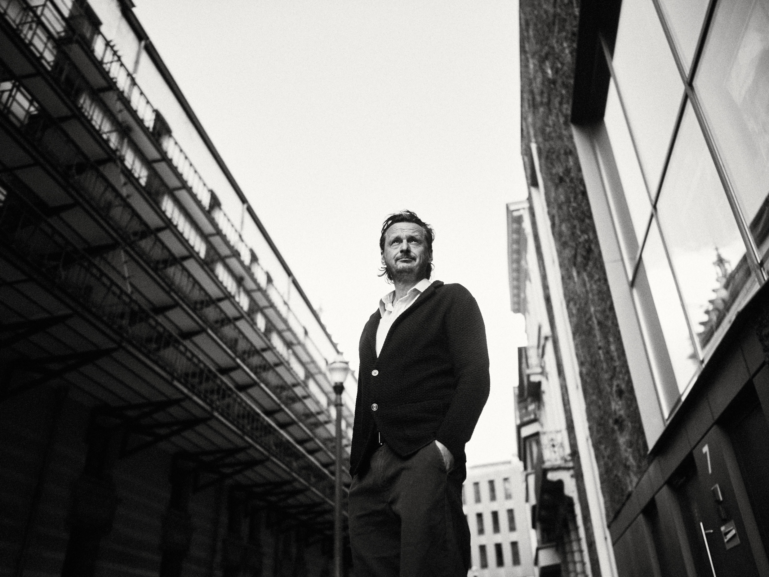 Michael De Cock: ‘Het zijn altijd oude mannen met te veel macht die ...