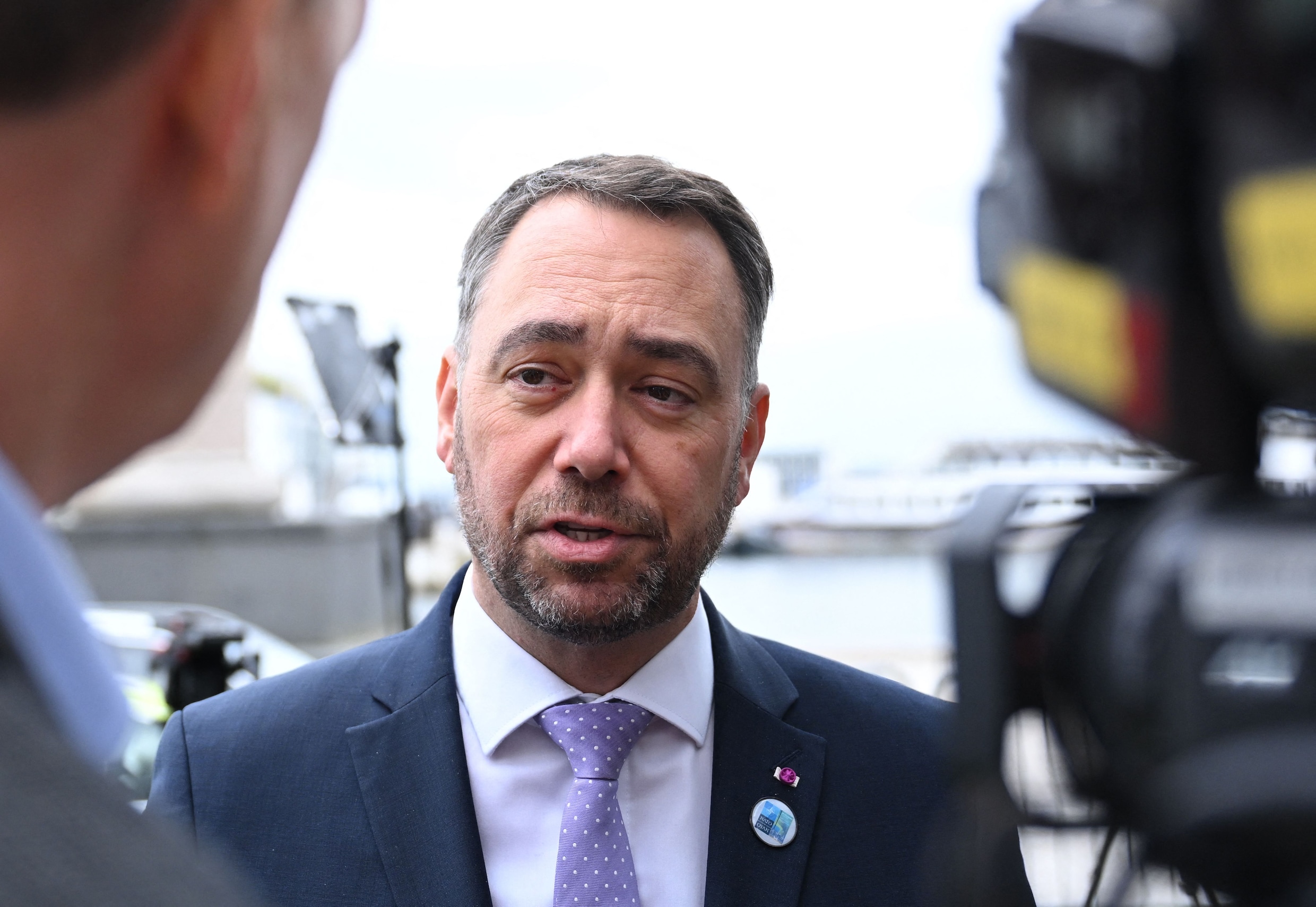 Live - Liga voor Mensenrechten stelt federale regering in gebreke ...
