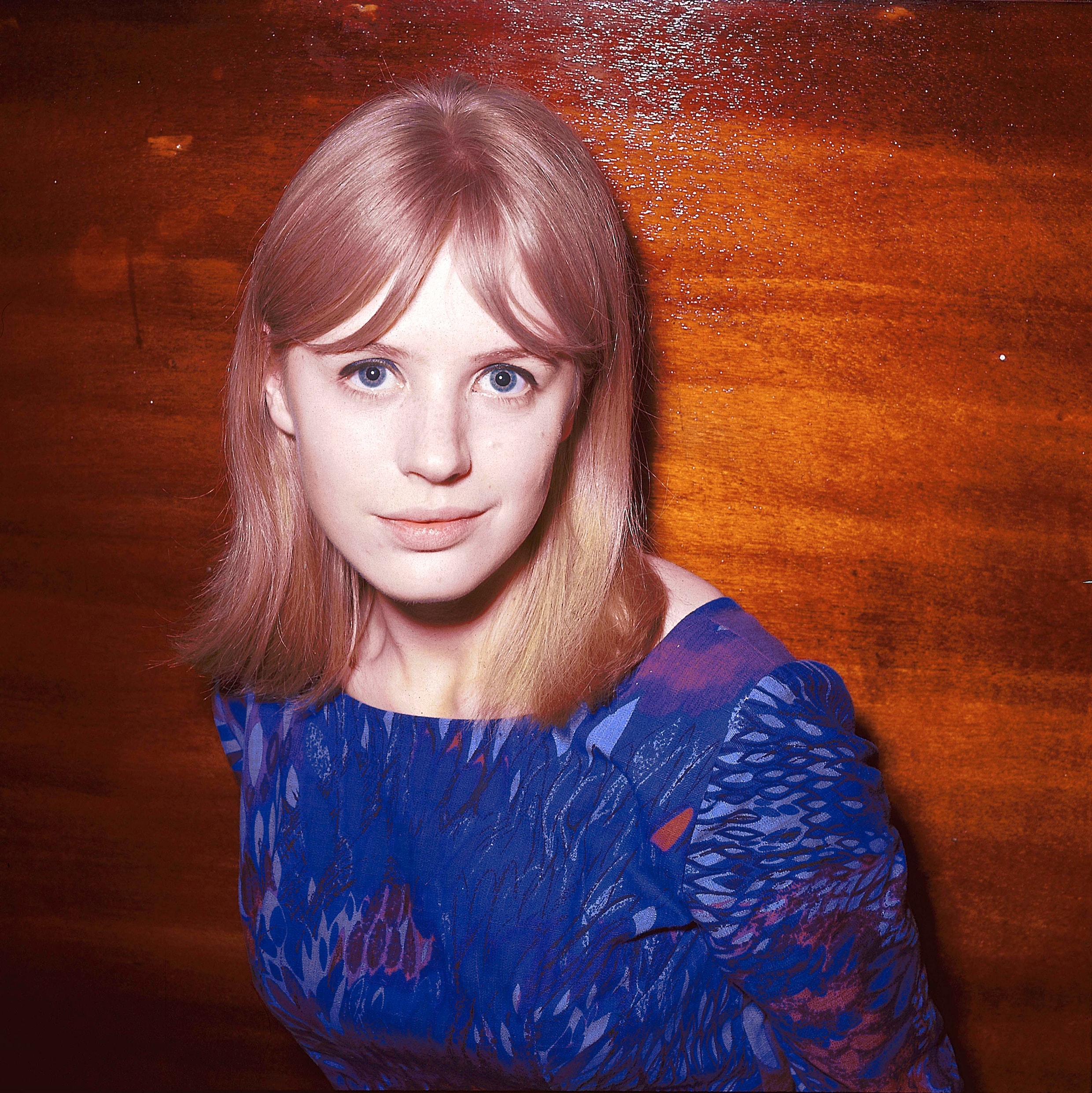 Marianne Faithfull werd lang misbegrepen, maar documentaire ‘Broken ...