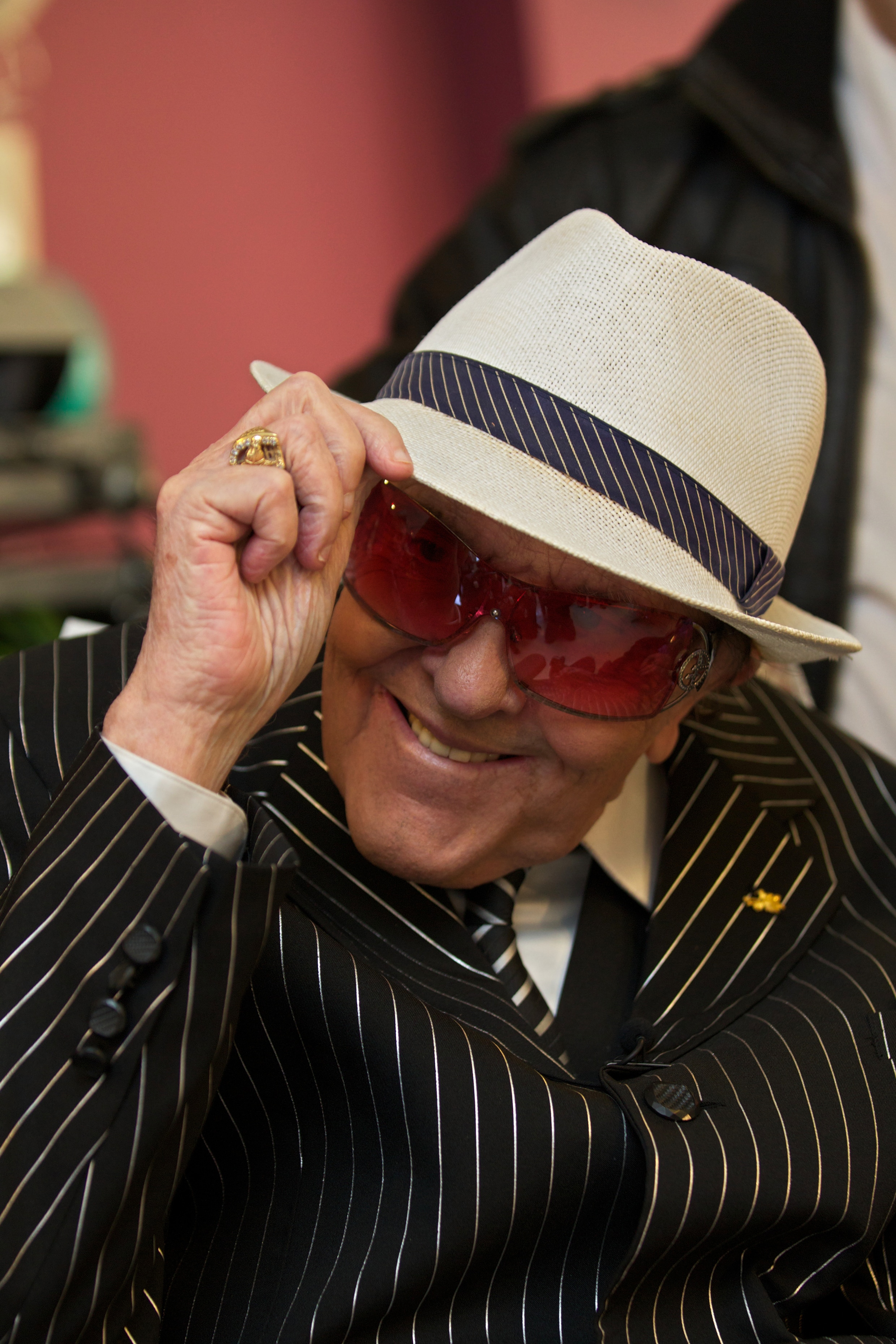 Eddy Wally viert 80ste verjaardag | De Morgen