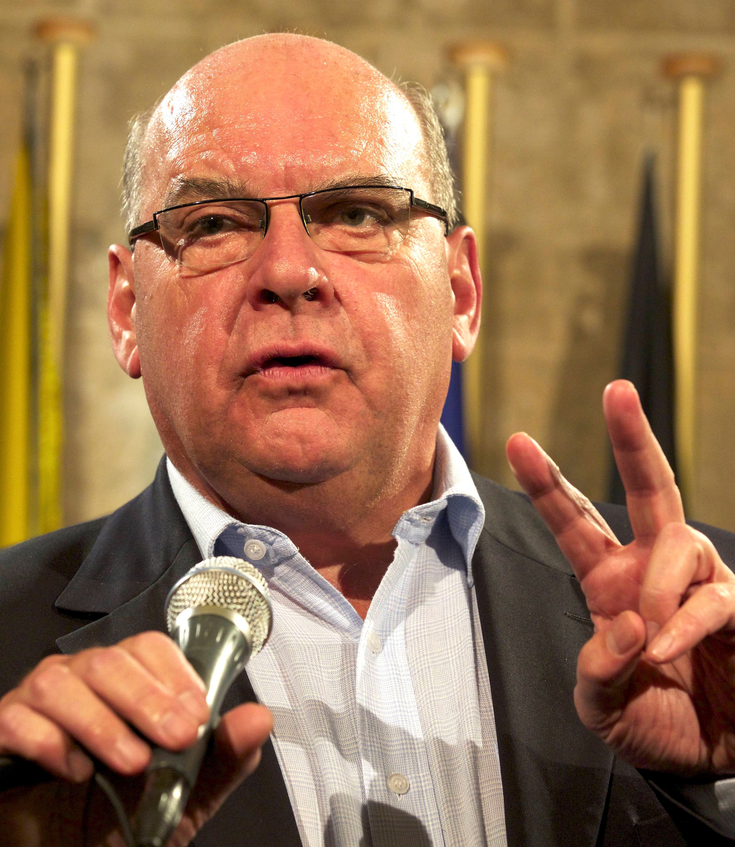 Termont pleit voor verbod op bedelarij | De Morgen