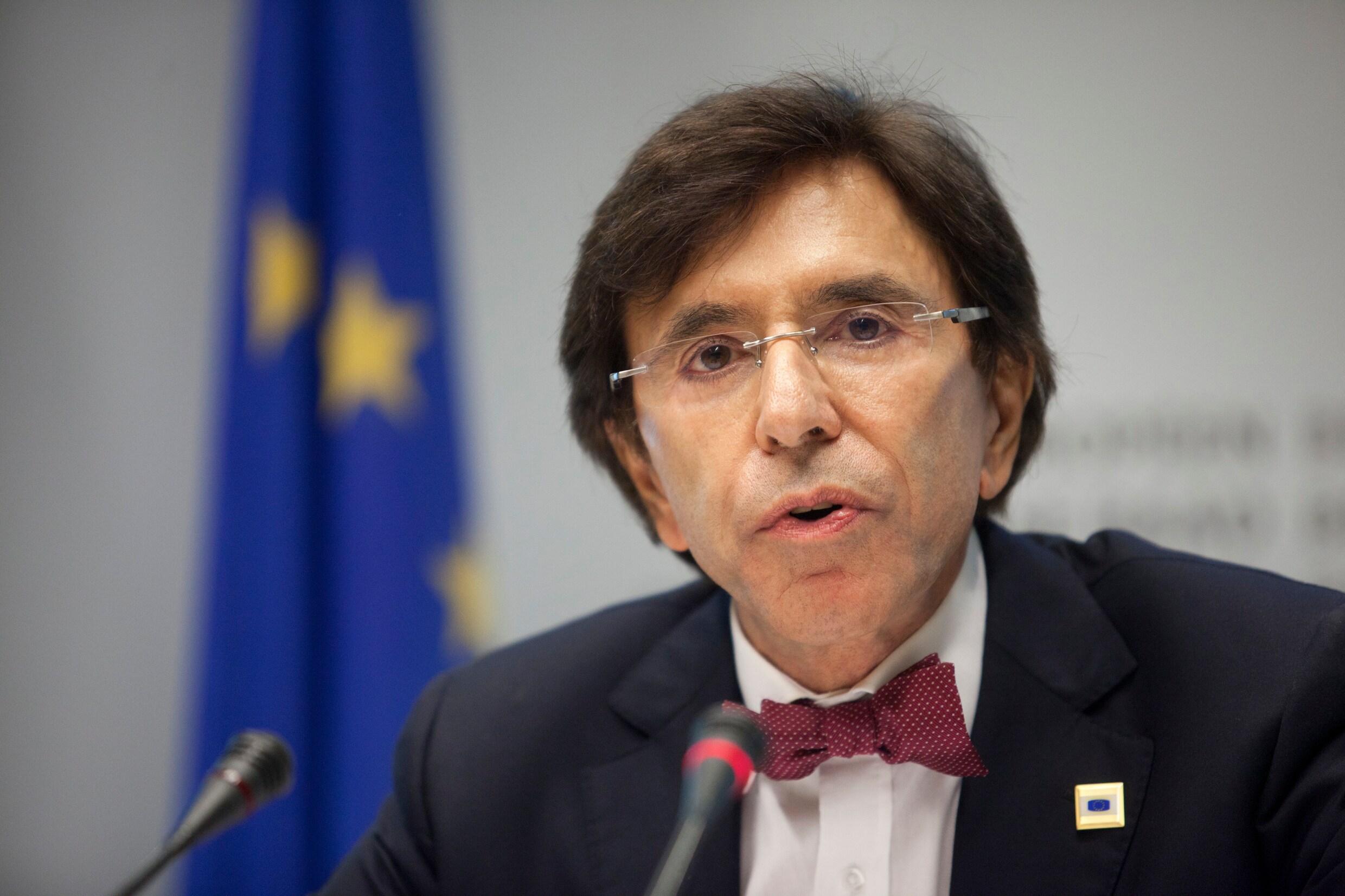 Di Rupo discreet in gesprek over begroting met meerderheidspartijen ...