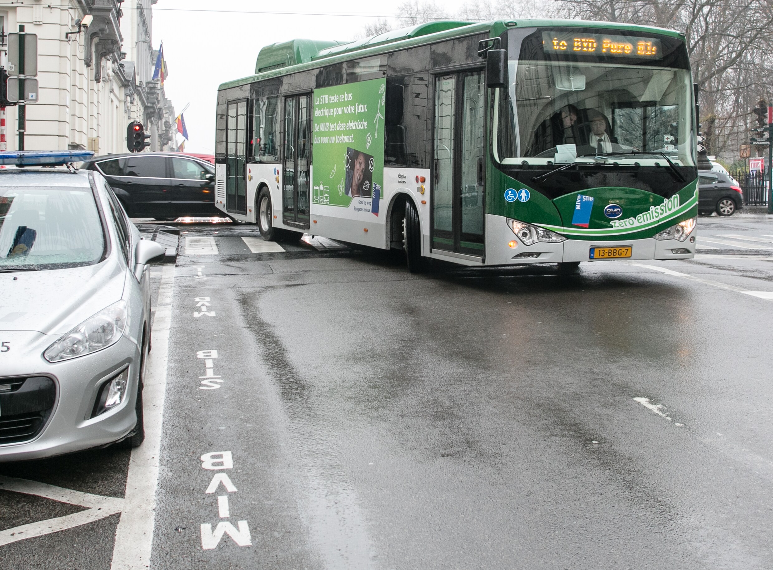MIVB gaat elektrische bus in Brussel testen | De Morgen