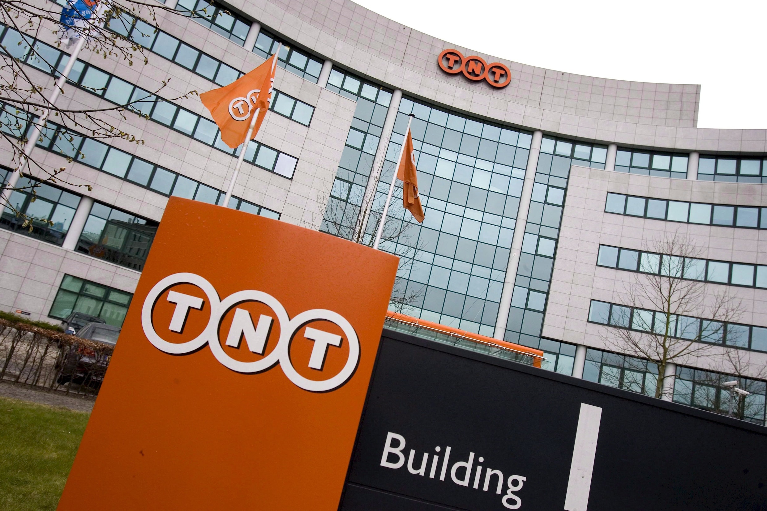 TNT Express schrapt 4.000 banen in komende drie jaar | De Morgen
