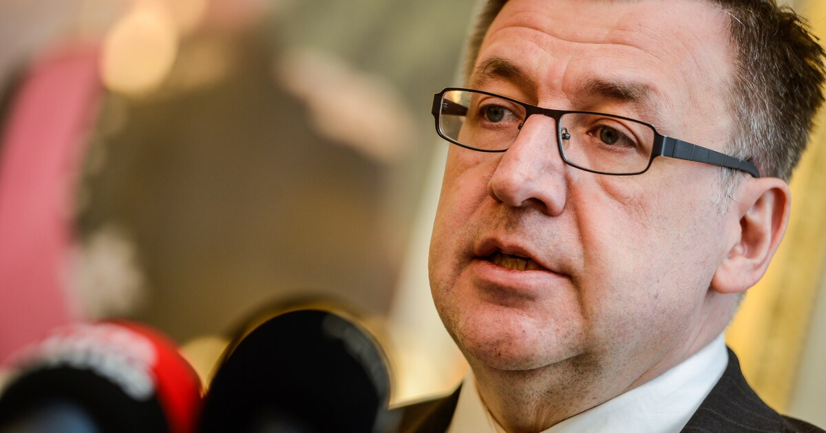 Steven Vanackere gaat lesgeven aan de KU Leuven | De Morgen