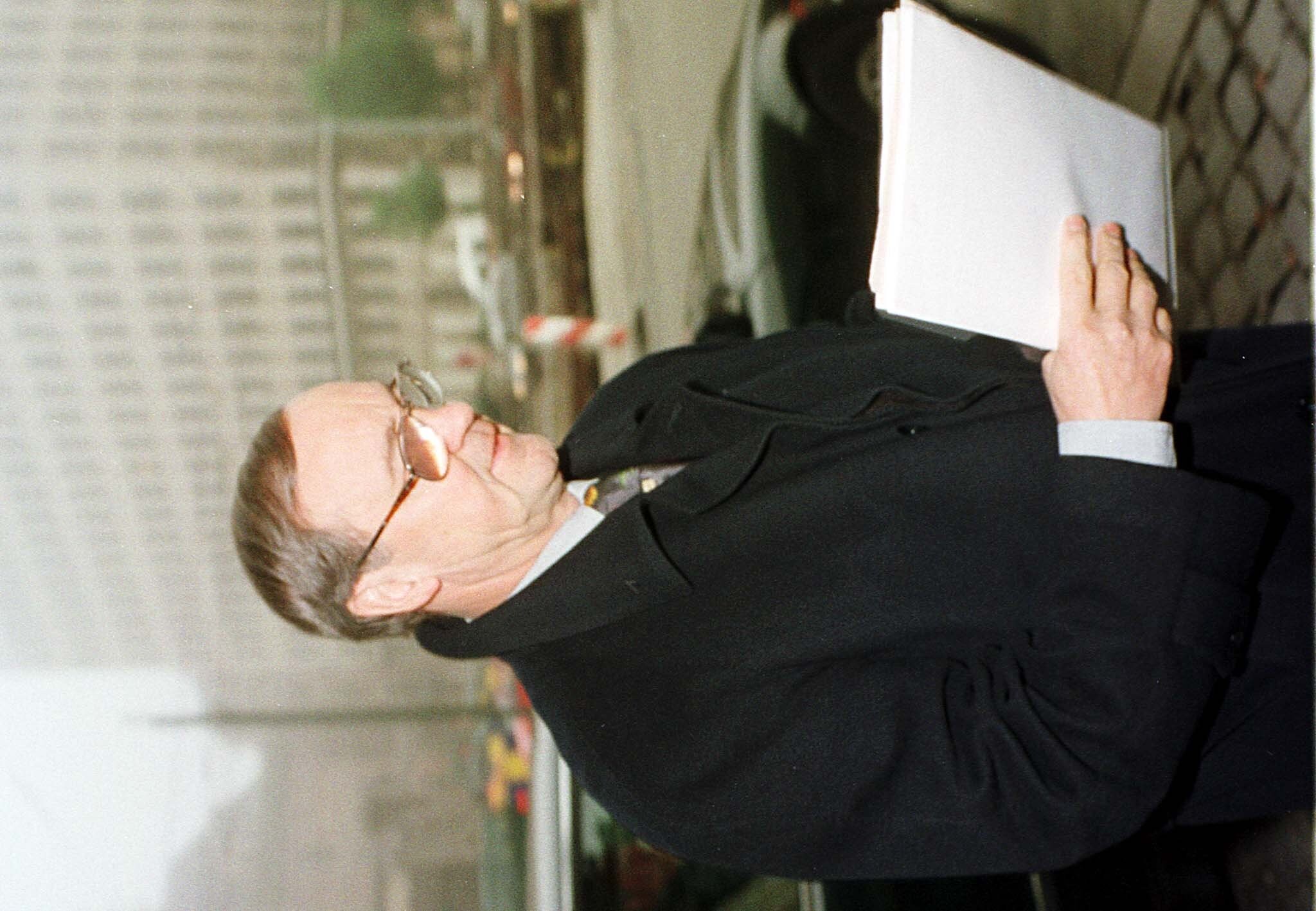 Willy Claes in de zaak Agusta/Dassault: ‘meester van de geloofwaardige ...