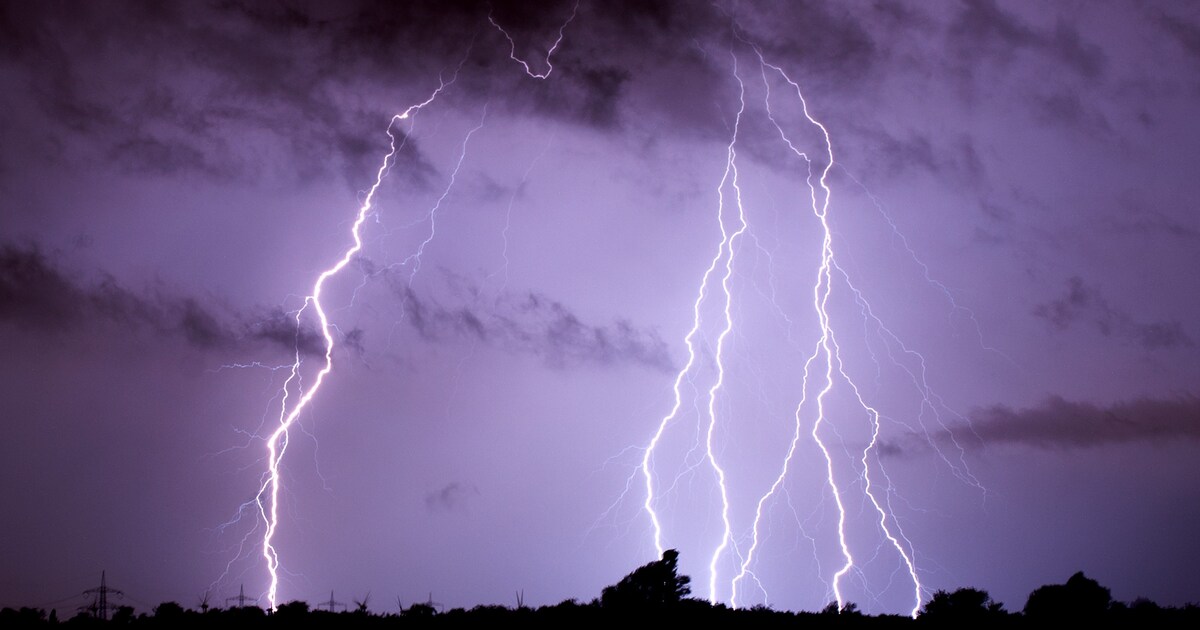Zwoel weer maar ook kans op onweer: waar en wanneer is de kans het ...