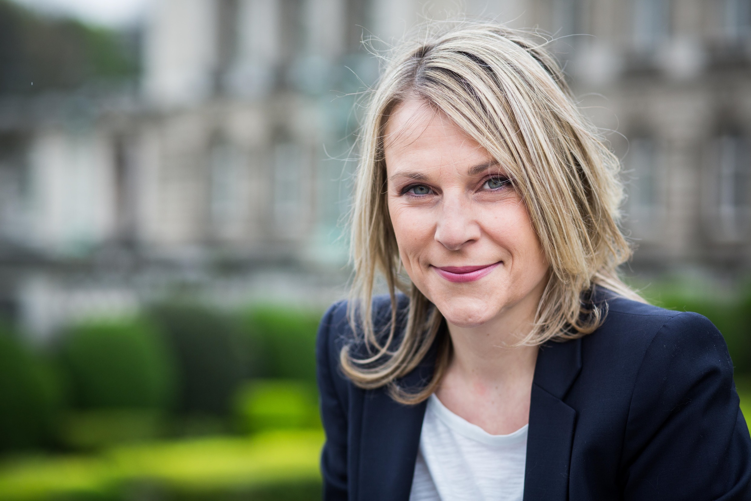 Hoe je ambitieuze vrouwen onder de duim houdt | De Morgen