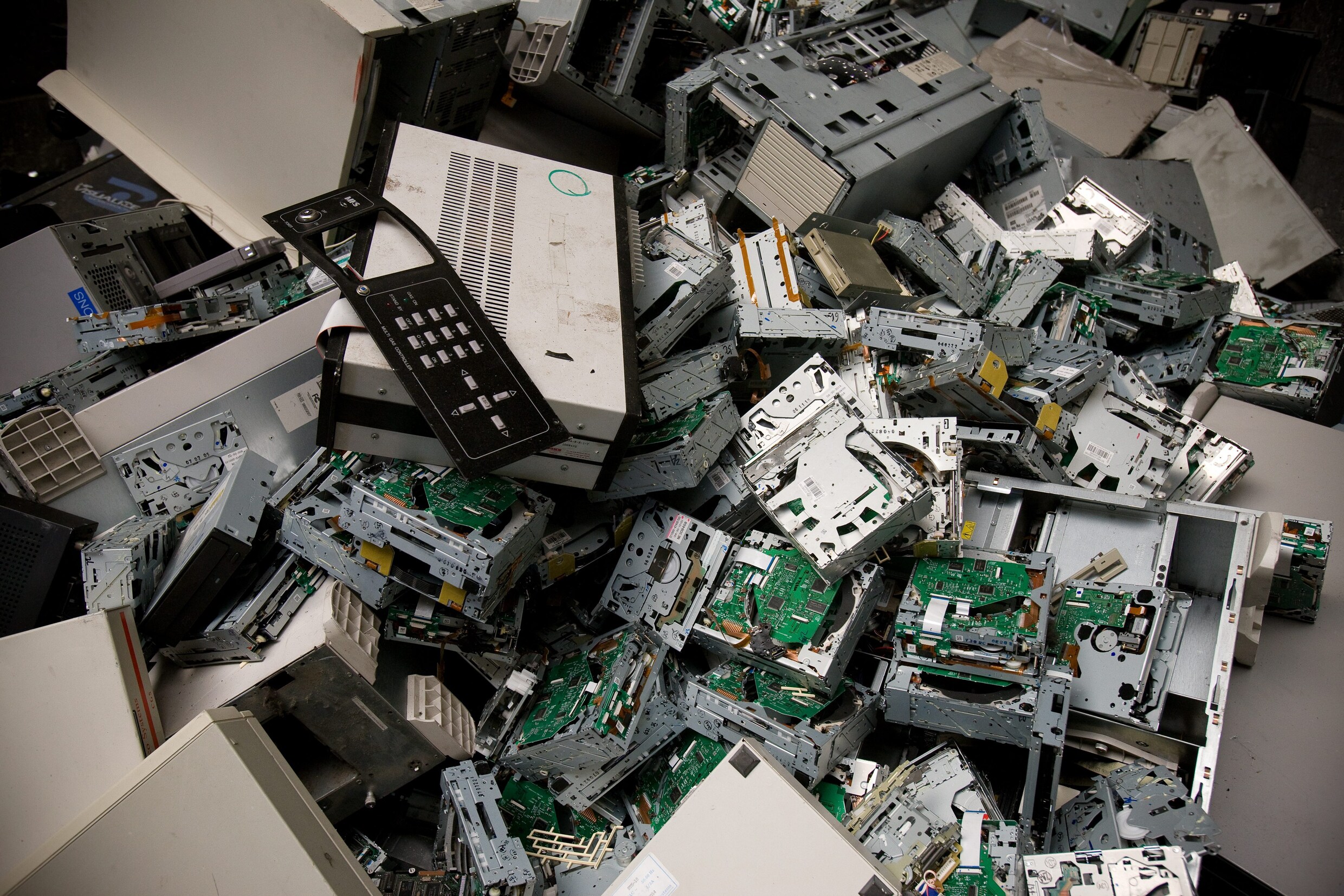 Welvarende Chinese middenklasse doet elektronische afvalberg fors ...