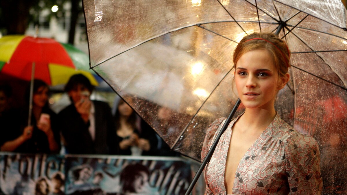 Emma Watson Drinkt Dit Is De Bizarre Dubbelganger Van Emma Watson