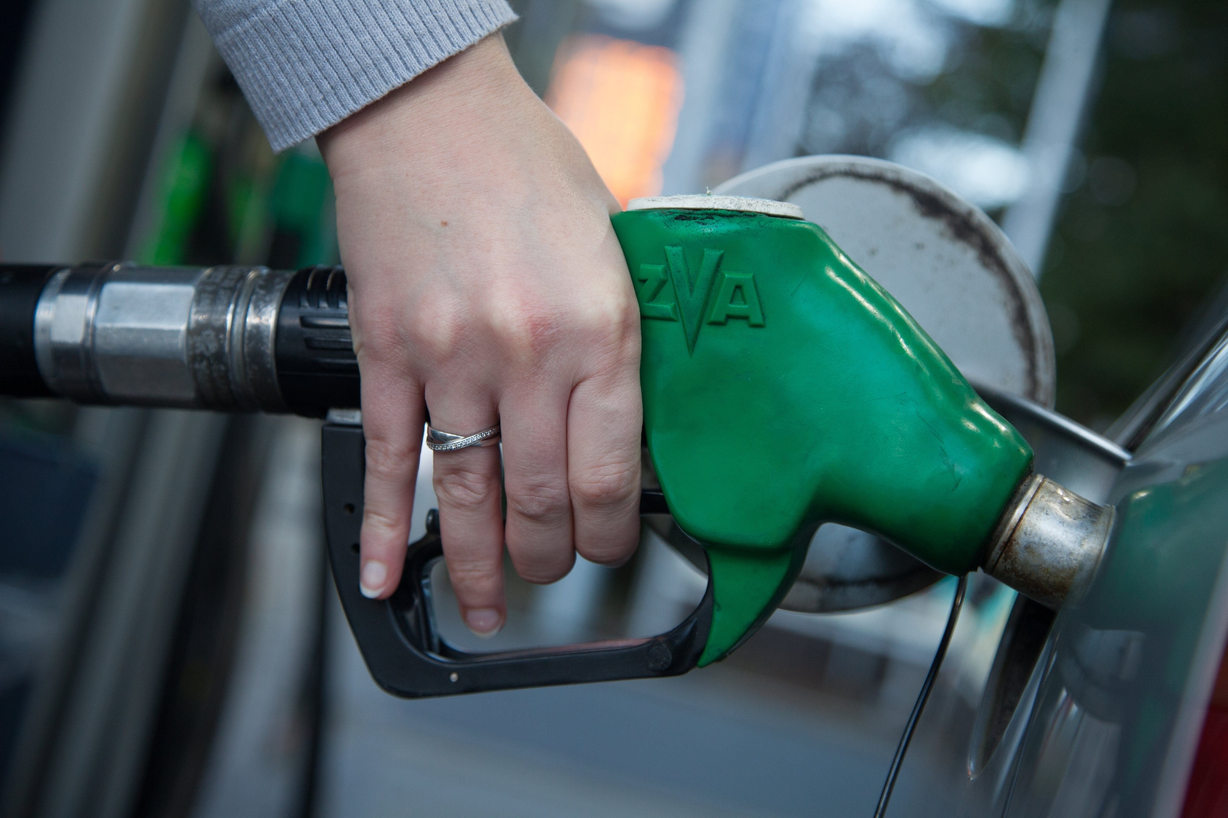 Nieuwe jaar start met hogere benzineprijs | De Morgen