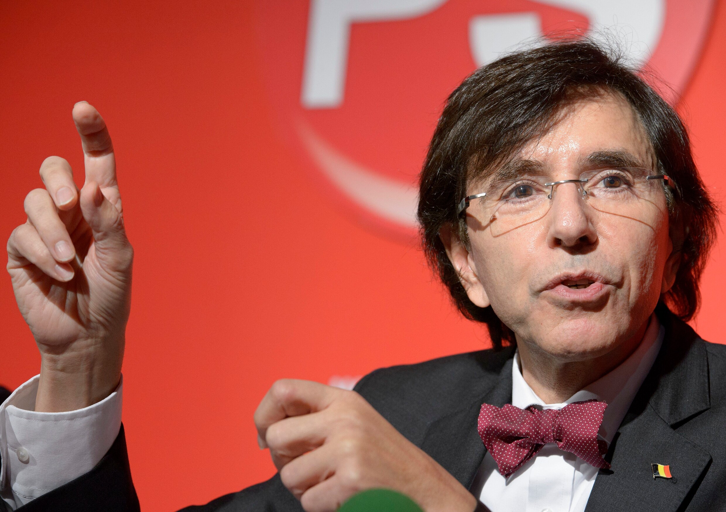 Di Rupo wil afschaffing van eigen maatregel van vorige regering | De Morgen