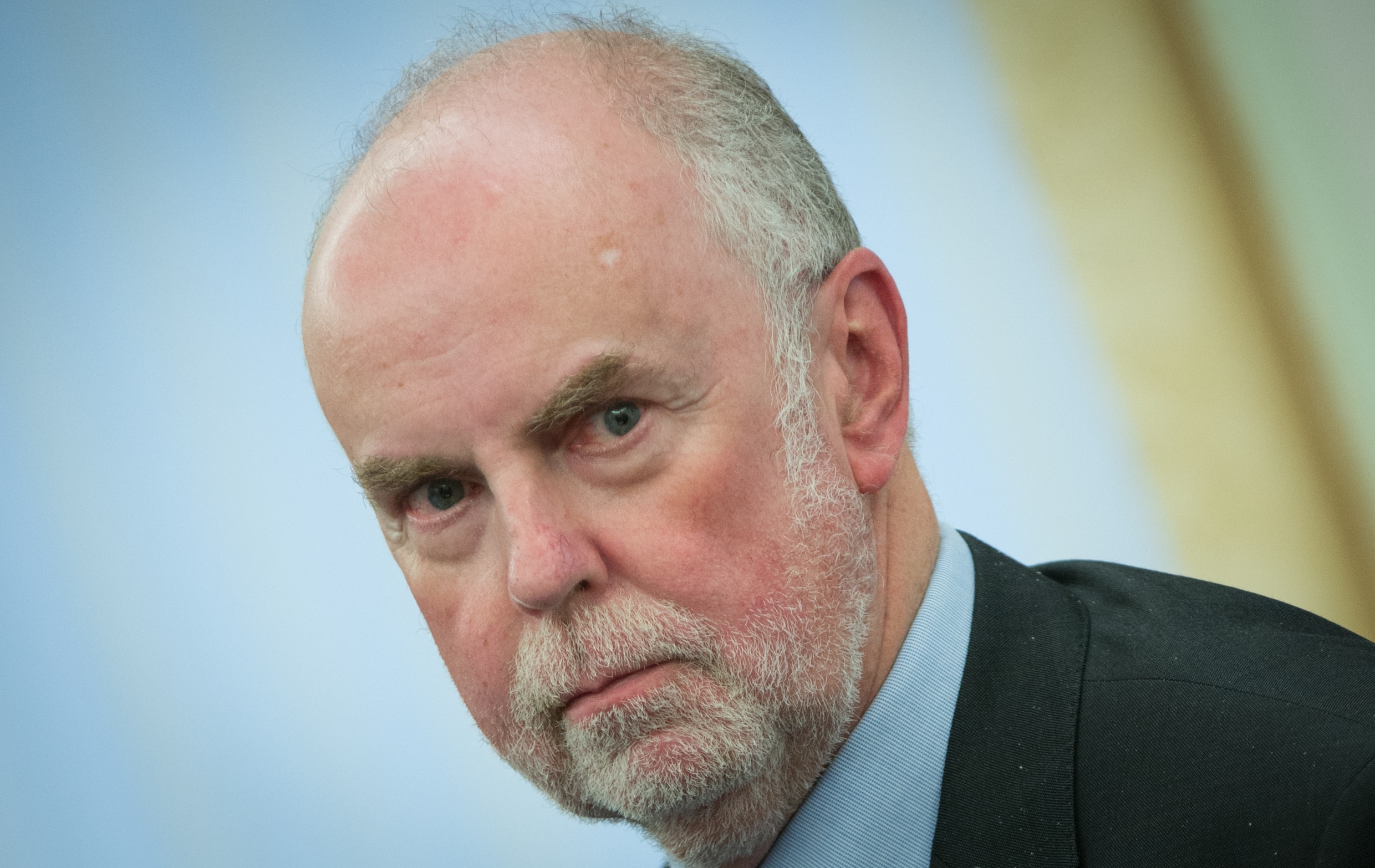 Wie is Jan Smets, nieuwbakken gouverneur van de Nationale Bank? | De Morgen