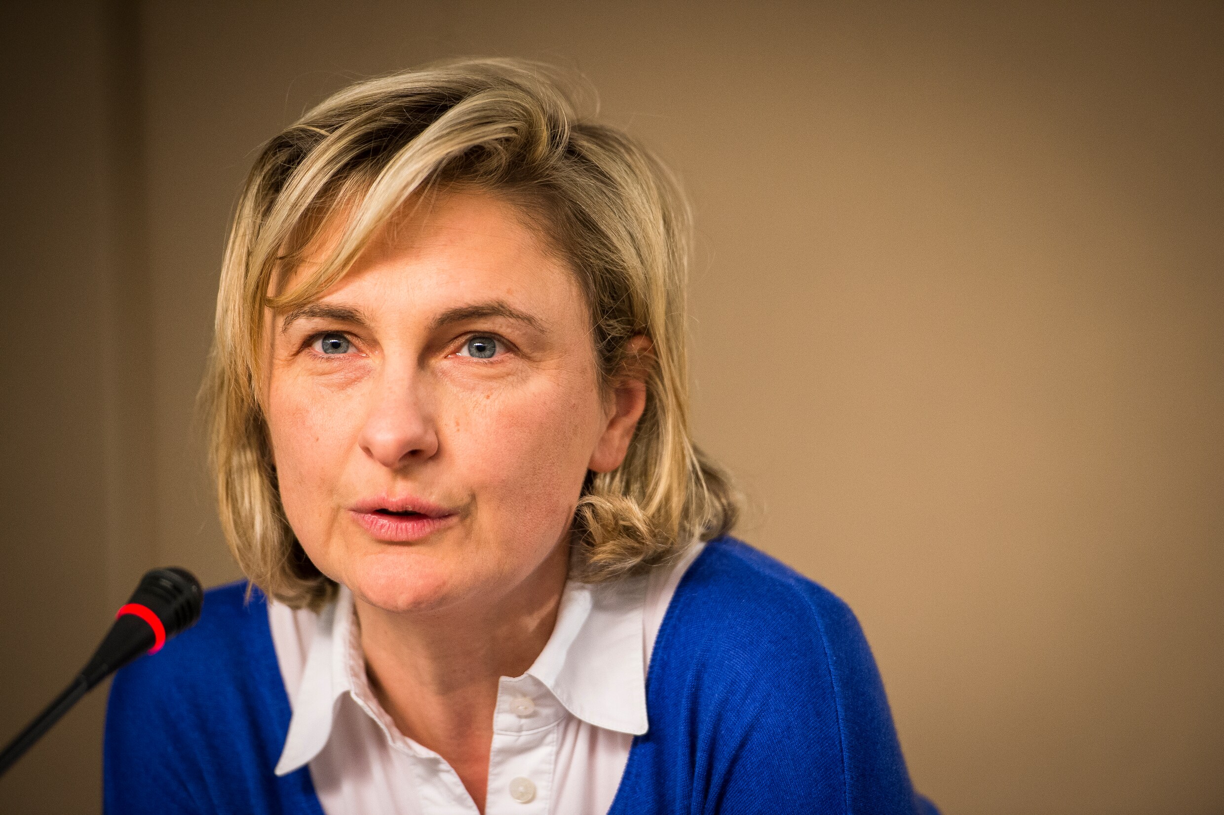 Kherbache: "Banenpact maakt werklozen nog duurder" | De Morgen