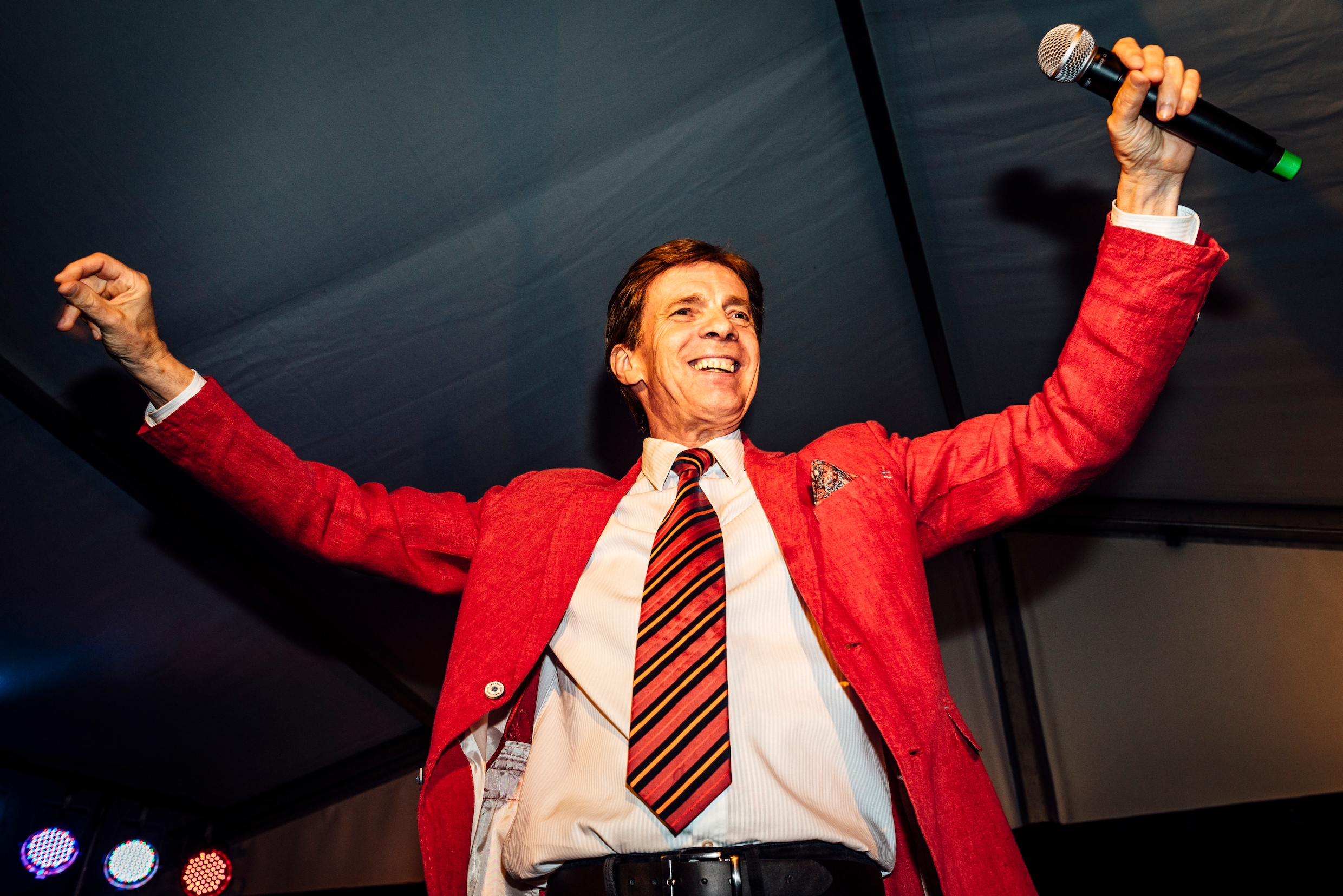 Charmezanger Paul Severs (70) overleden | De Morgen