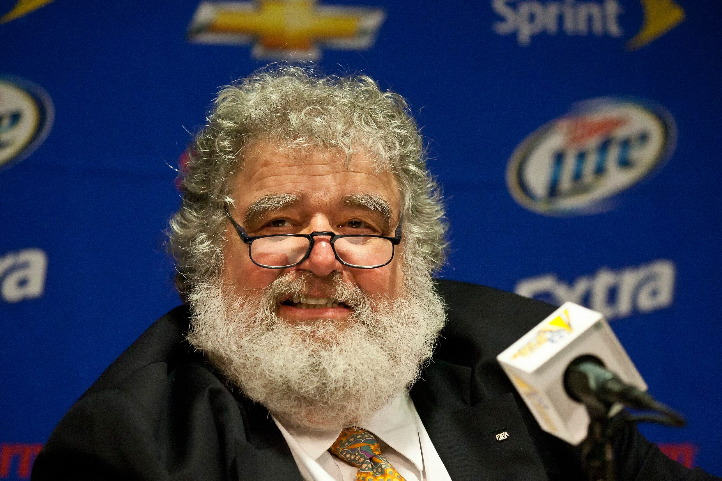 Chuck Blazer levenslang geschorst door FIFA | De Morgen